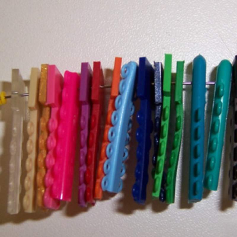 Feste Zahnspange Gummis, Brackets. Farben? (Farbe)