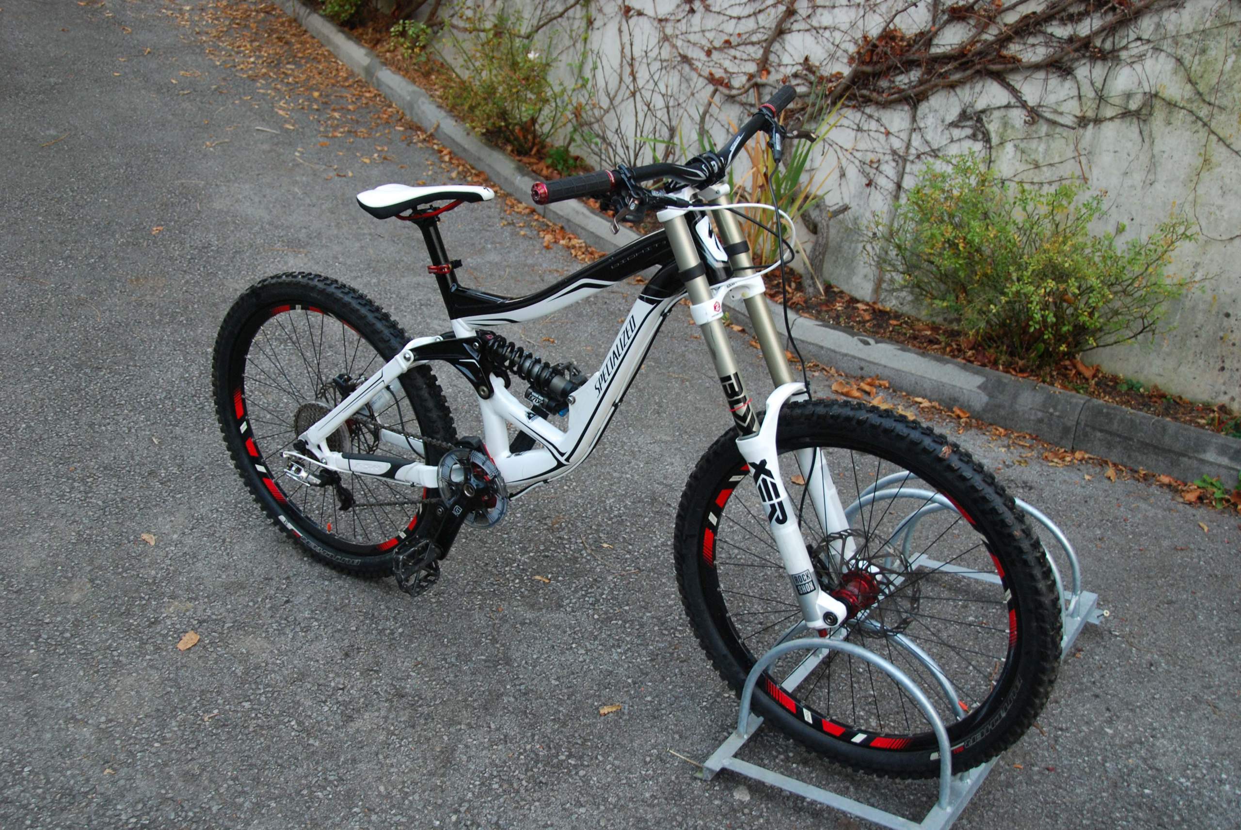 Specialized Big Hit 3 (2011) als erstes Downhillbike kaufen? (Fahrrad ...