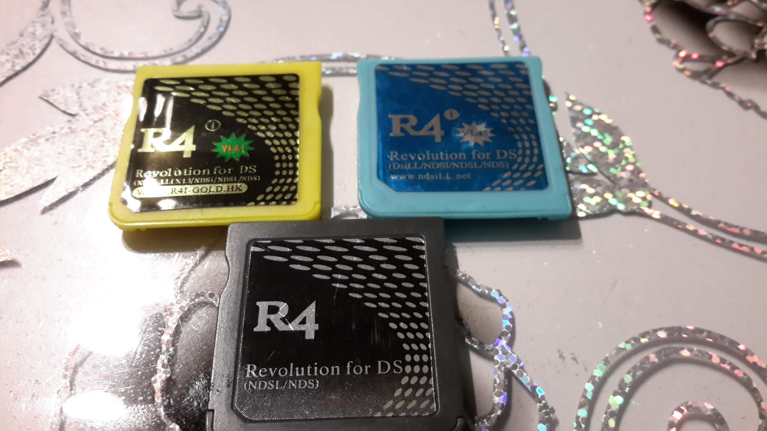 Nintendo ds lite r4 karte firmware?