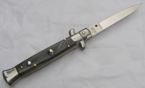 Diese Art von Springmessern (Waffen, Messer, Waffengesetz)