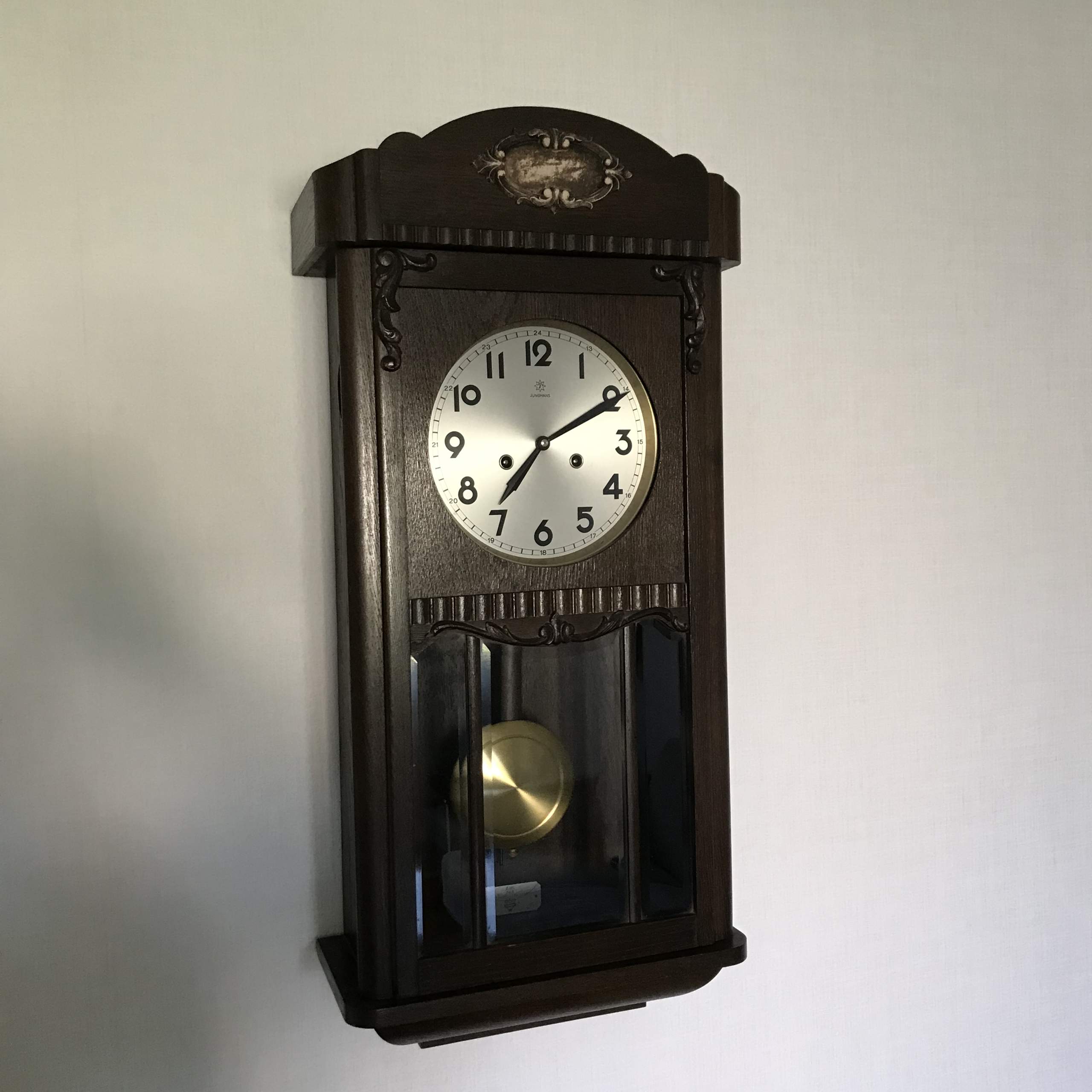 Junghans Pendeluhr Einzelstück? (Uhr, Uhrmacher, wanduhr)
