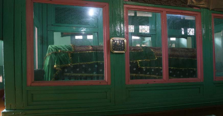 Lebte Jesus wirklich in Indien Kaschmir (Yuz Asaf)? (Religion ...