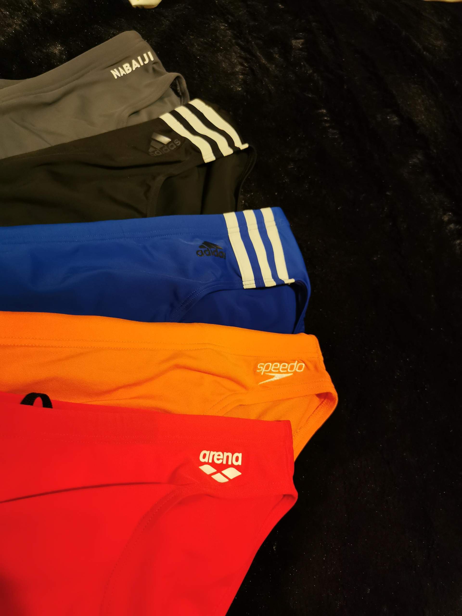 An die Männer die Badeslips tragen: welche Marke/Modell tragt ihr ...