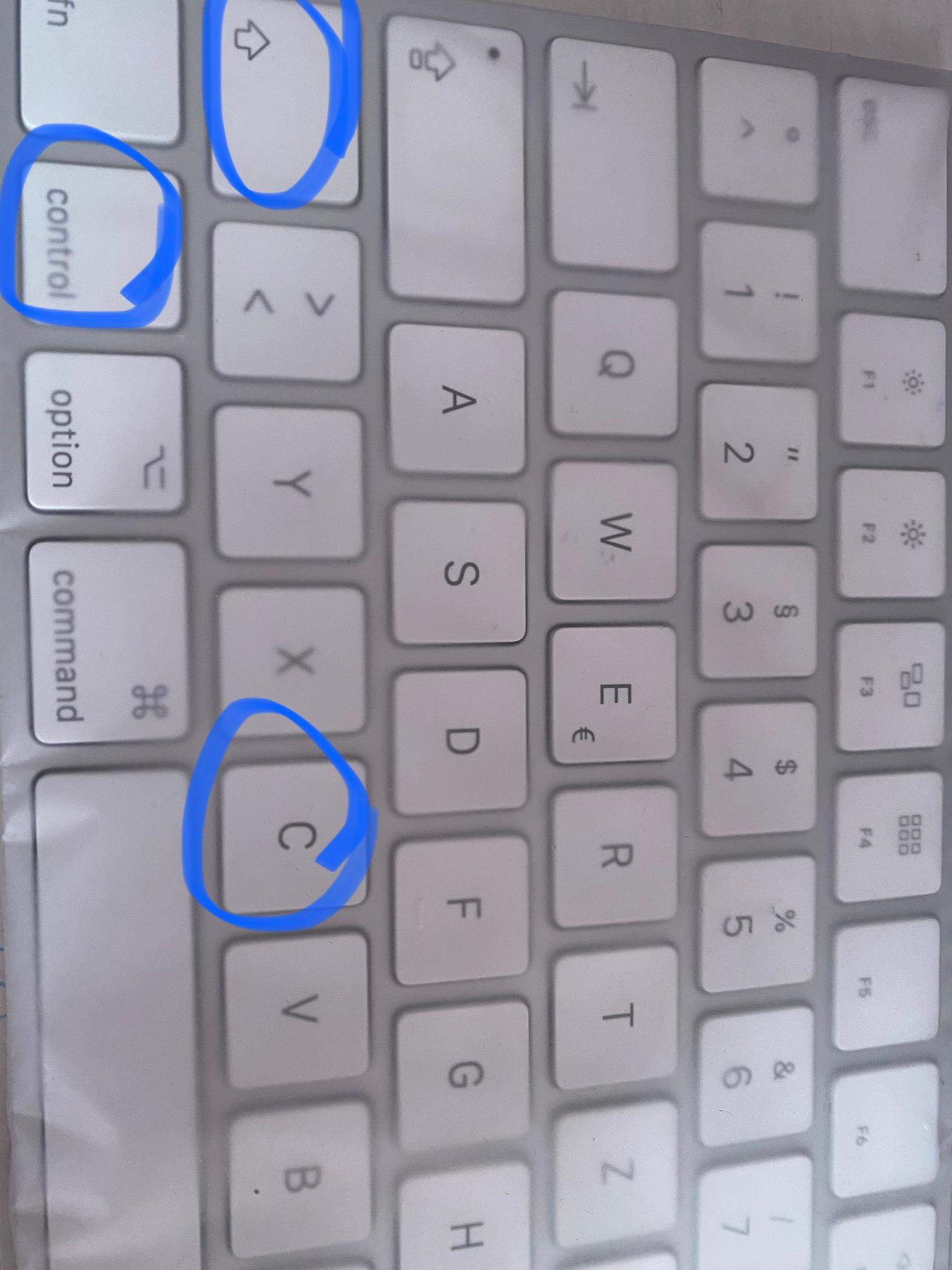 Sims 4 Cheats - Macbook Pro? (Computer, Spiele und Gaming, Cheat)