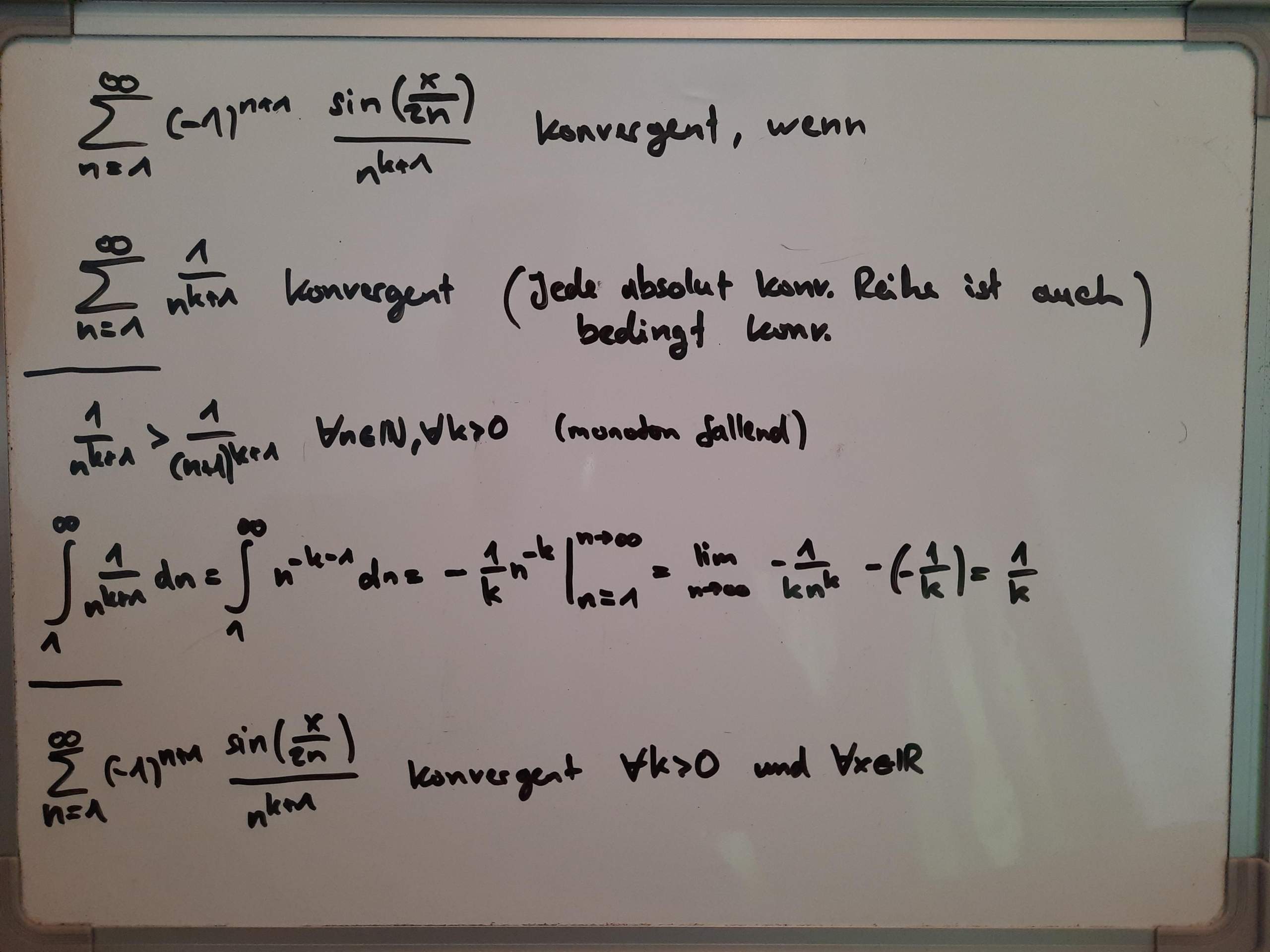Punktweise Gleichmäßige Konvergenz? (Technik, Mathematik, Physik)