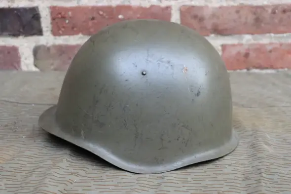 Stahlhelm bestimmen? (Krieg, Helm, 1950er)