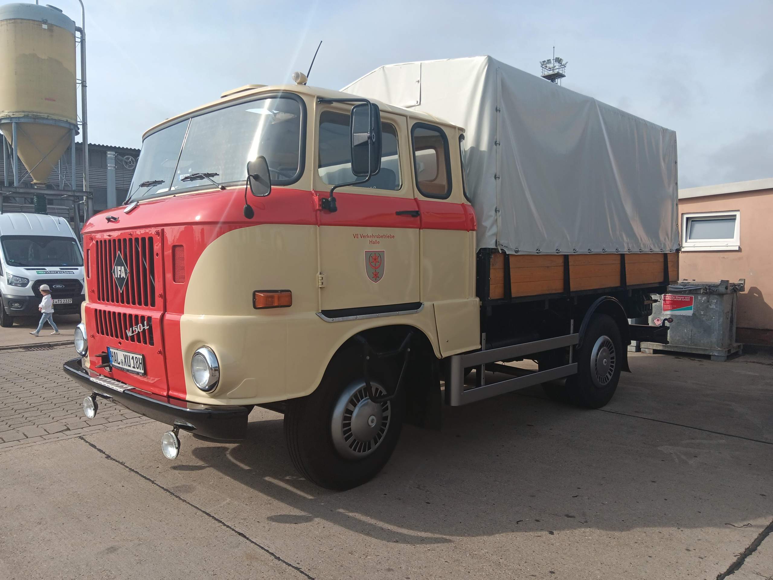 Wie findet ihr den IFA W50? Fahrt ihr selbst einen? (DDR, LKW, Oldtimer)