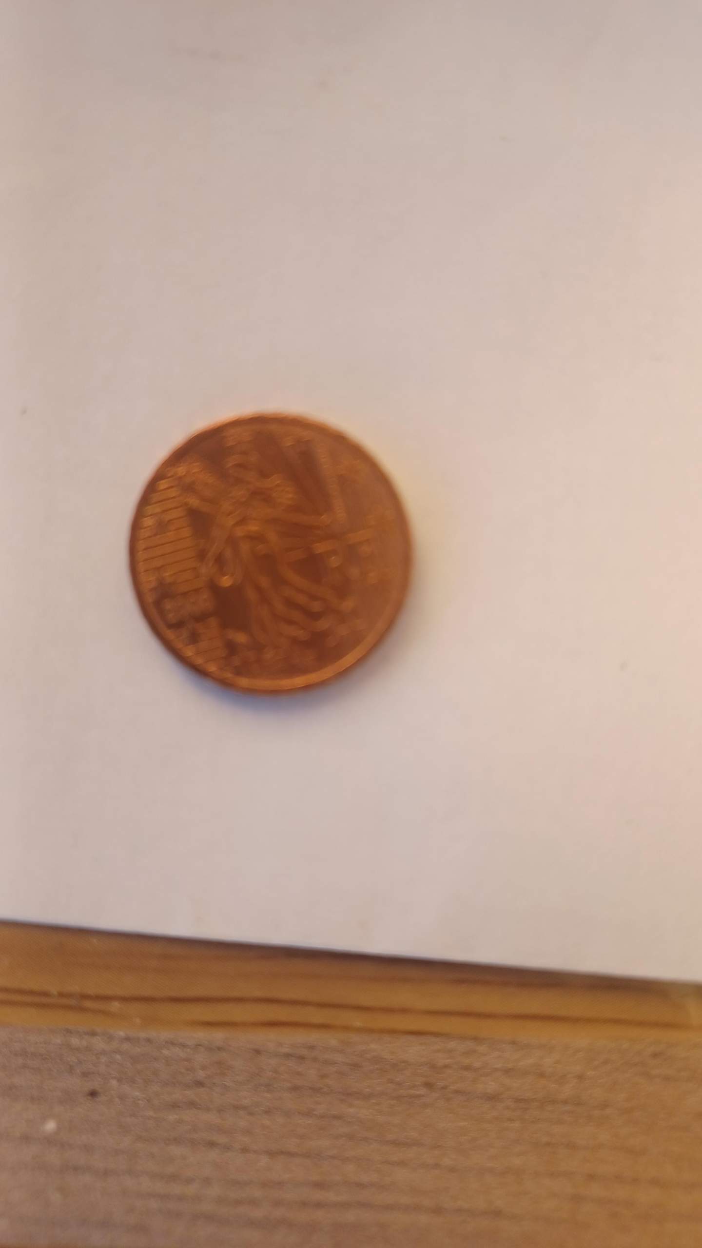 10 cent Münze Rf von 2000 hat die Farbe von 5 oder 2 cent münze? (Geld ...