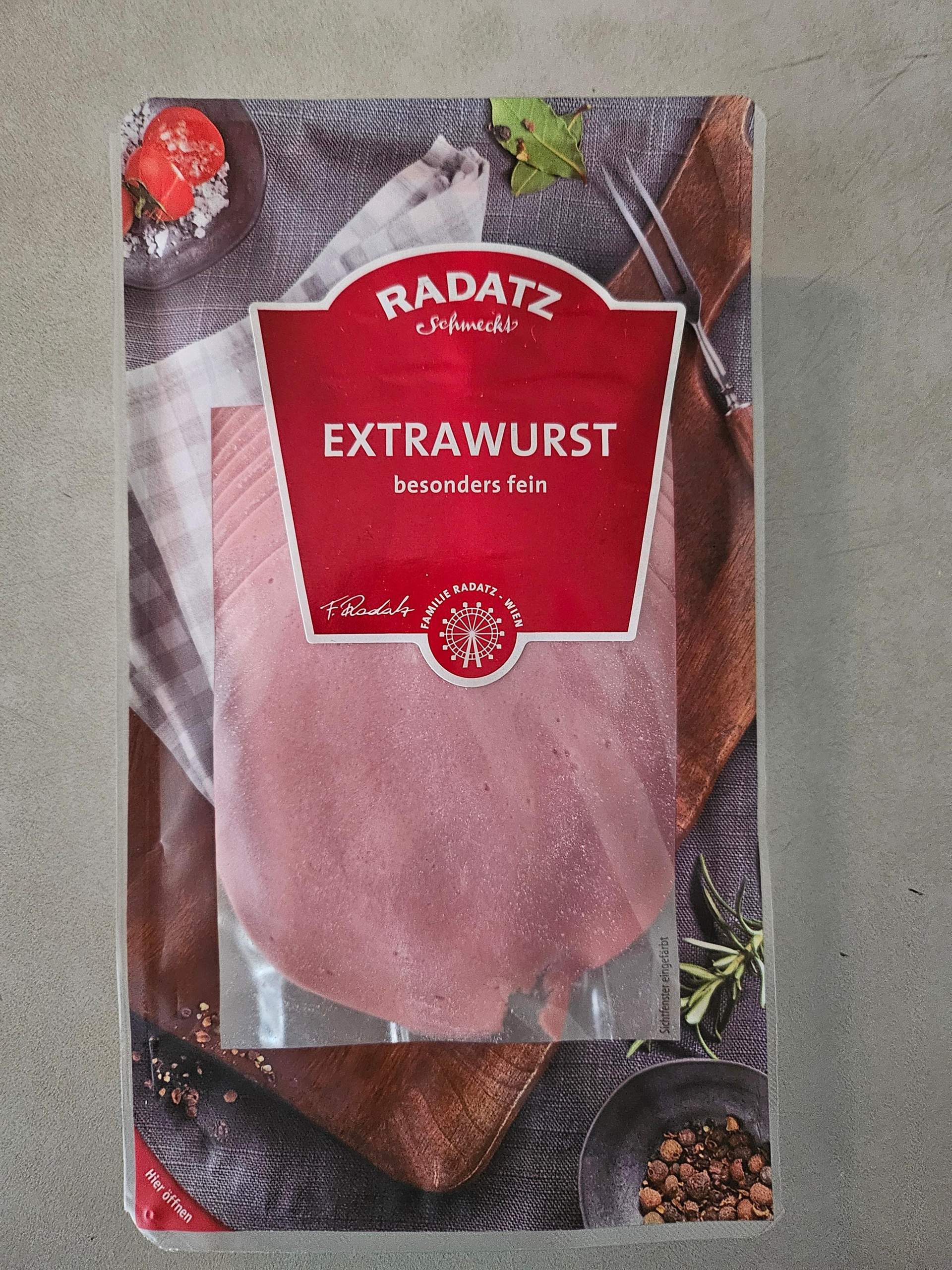 2 Wochen abgelaufene extrawurst? (Essen, Fleisch, Schimmel)