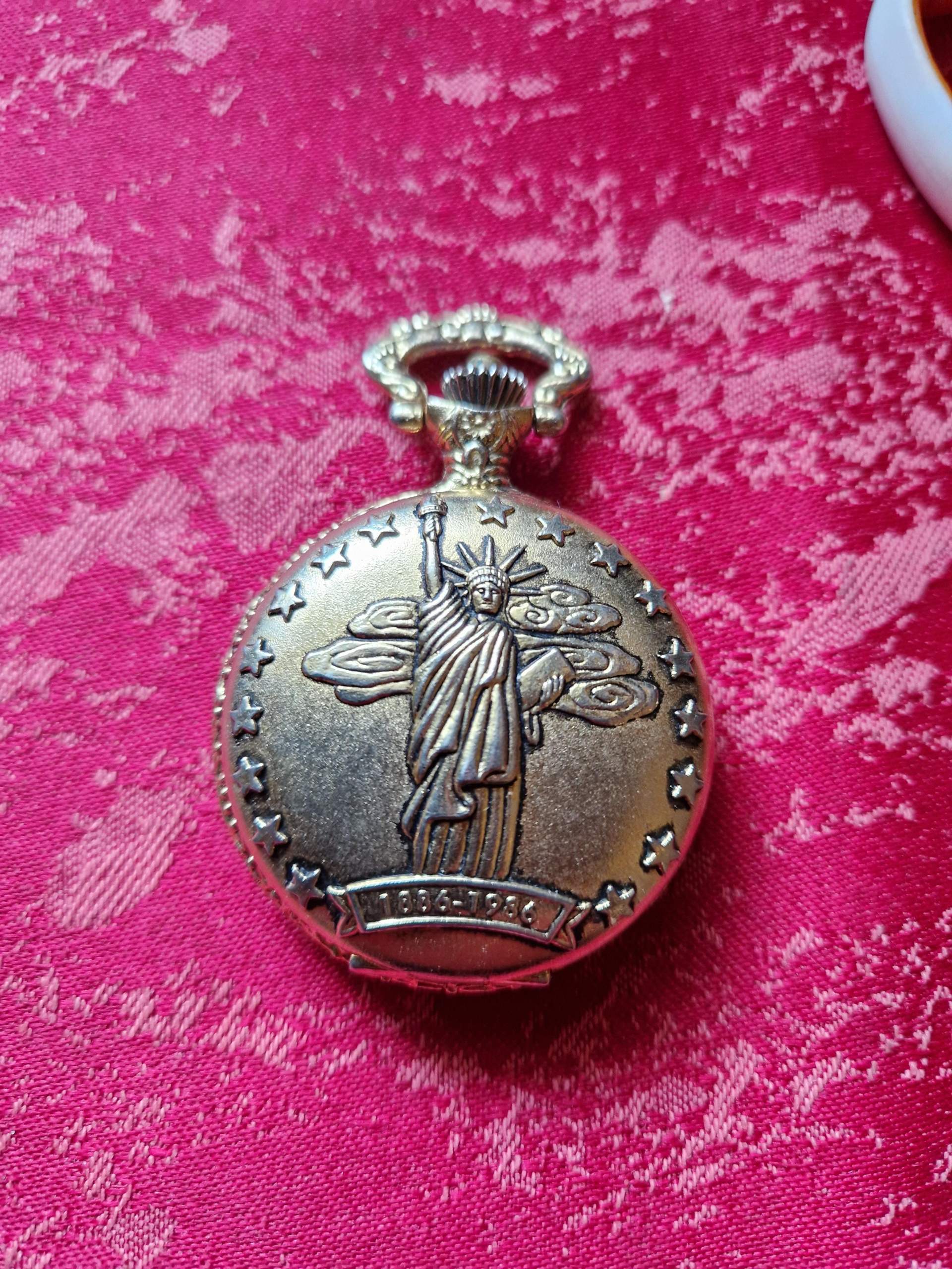 Altes taschenuhr festy Quartz (Wert, Uhr)