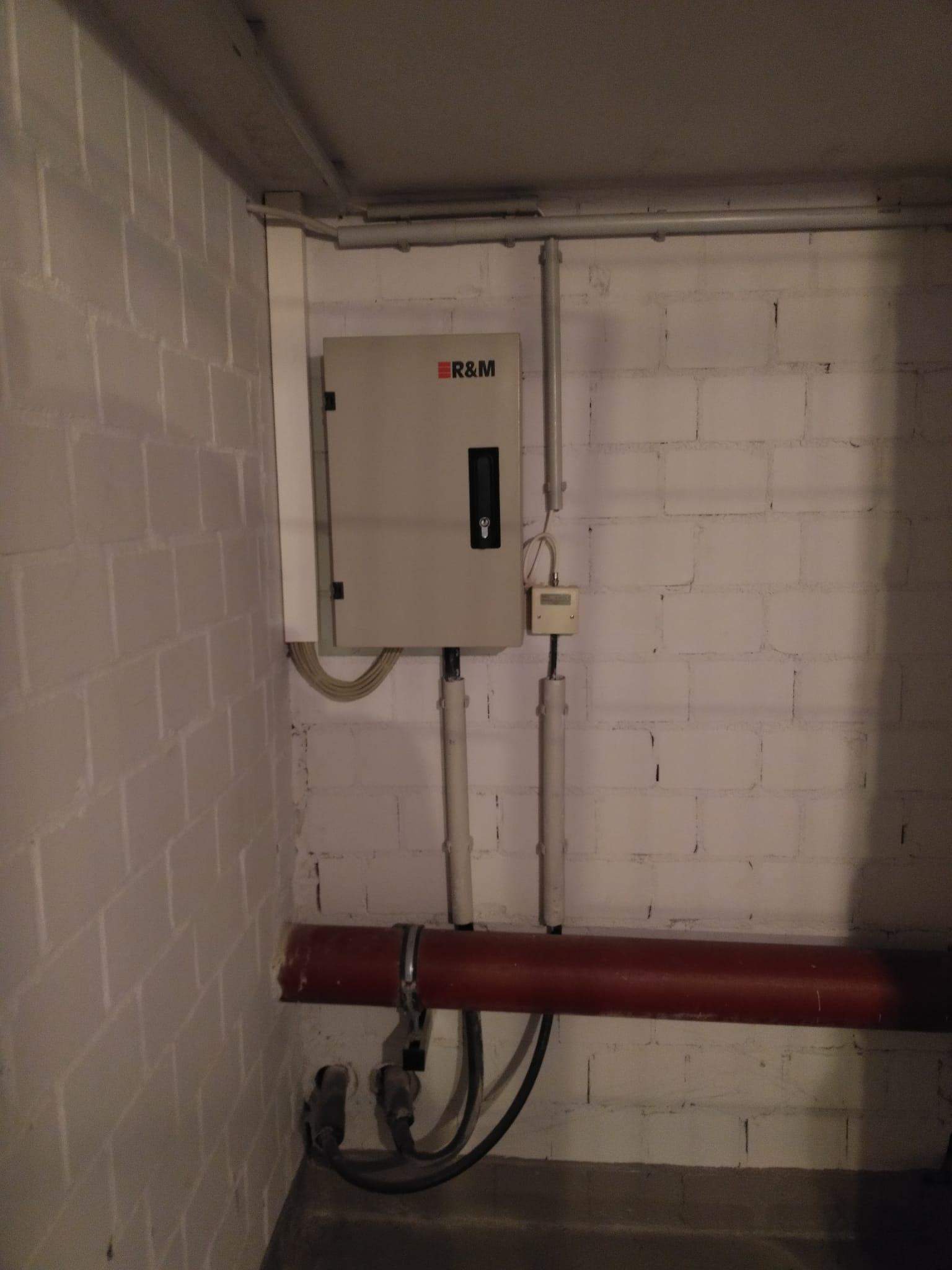 APL-Hausanschluss? (Internet, Telefon, Telekom)