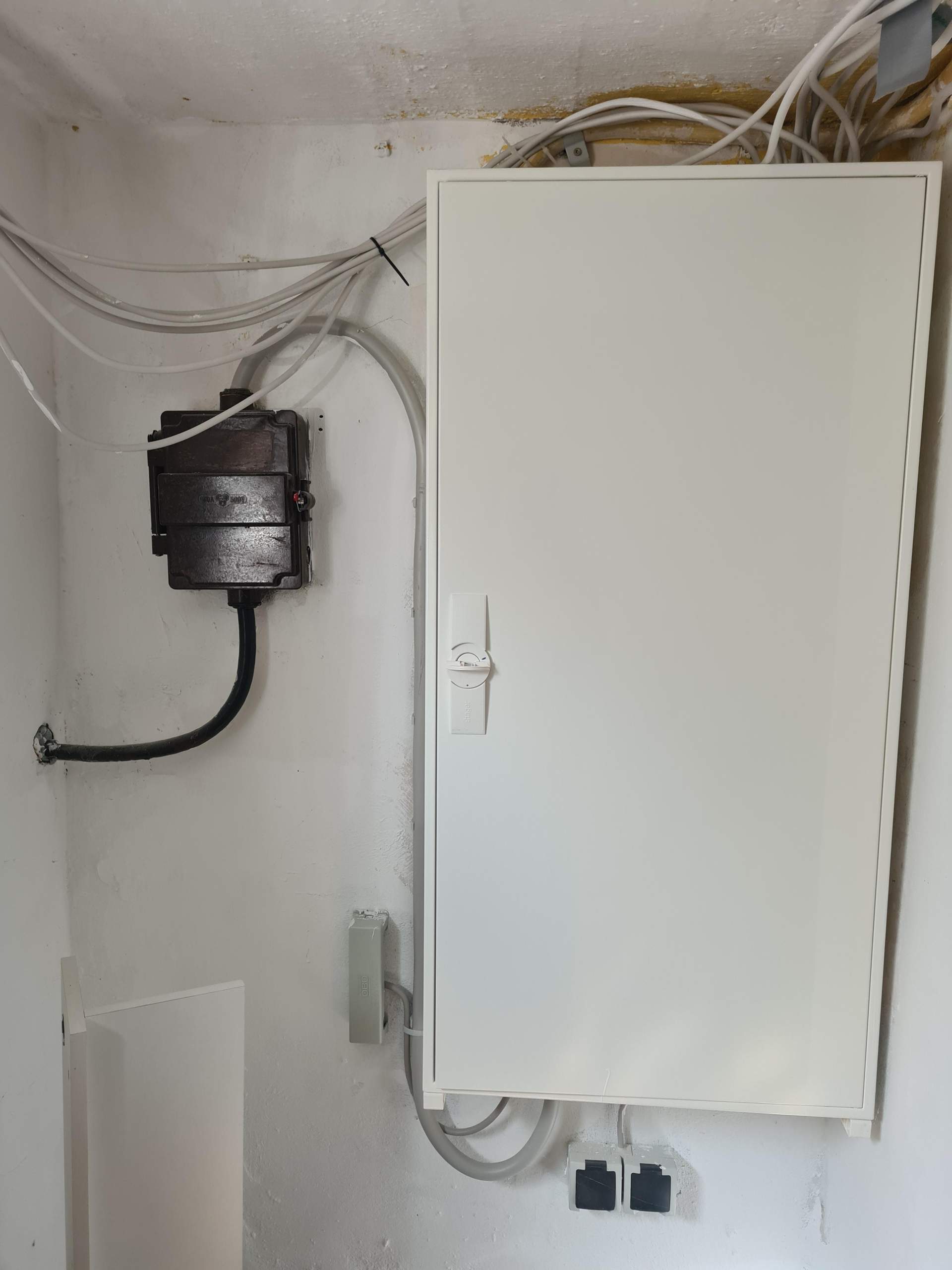 Apl Telekom Hausanschluss? (Internet, WLAN, Telefon)