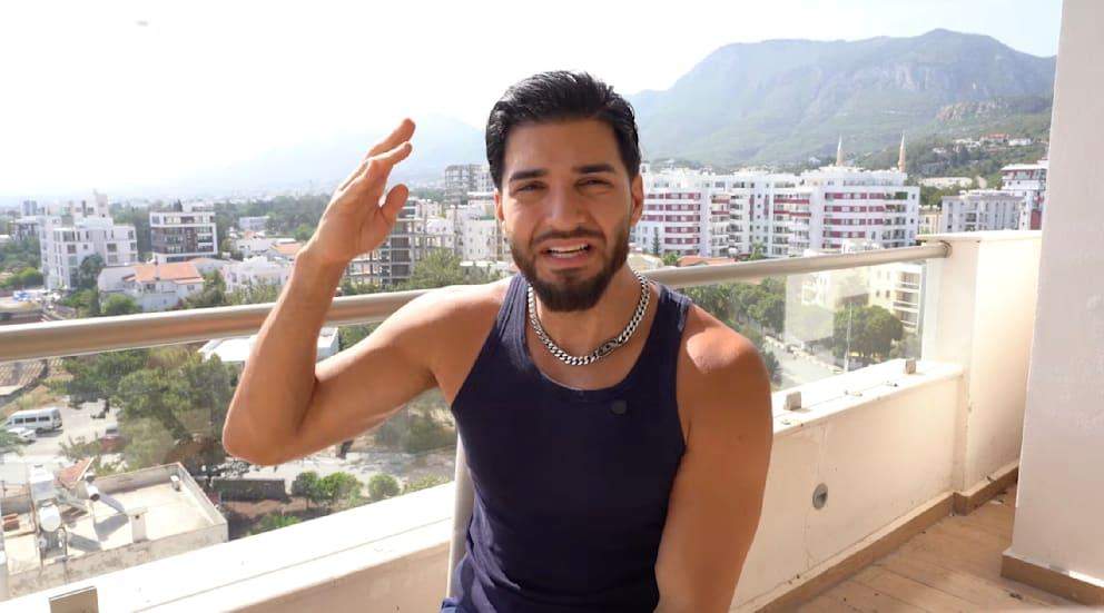 ApoRed - Roter Lambo (neuer Song) (YouTube, Rap, Snapchat)