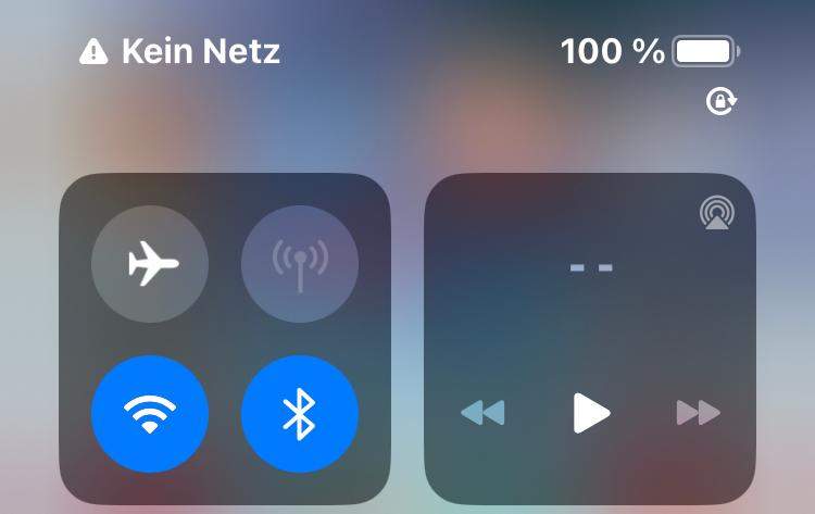Ausrufezeichen Kein Netz iPhone? (iPhone 11, seltsam)