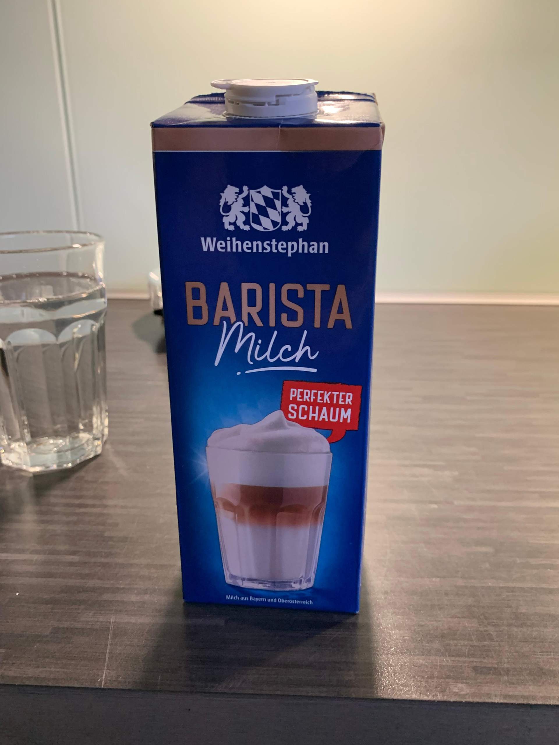Barista Milch für den Kaffee, sinvoll? (Getränke, Frühstück ...