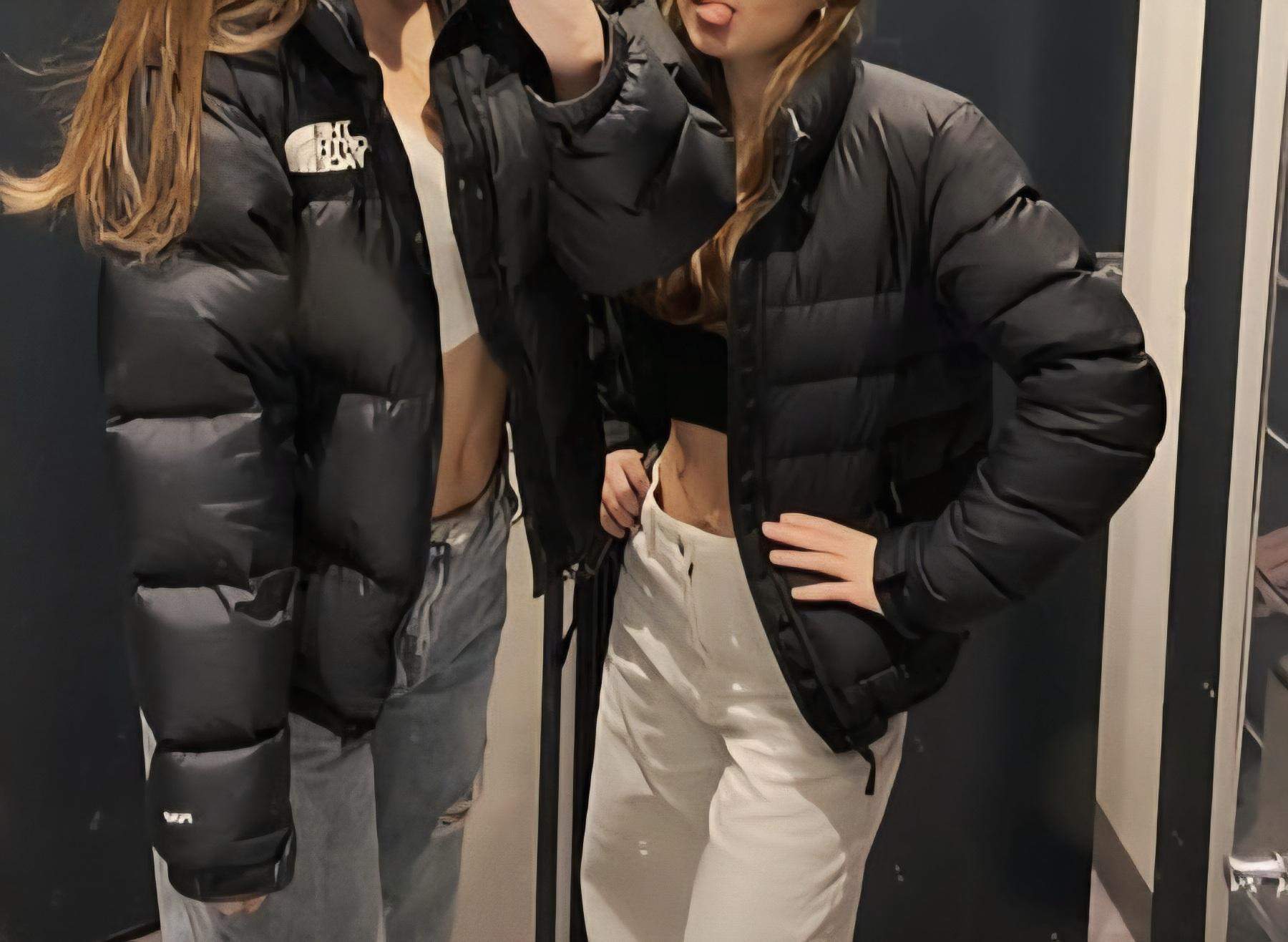 Bauchfrei Fit nice? (Kleidung, Mode, Aussehen)