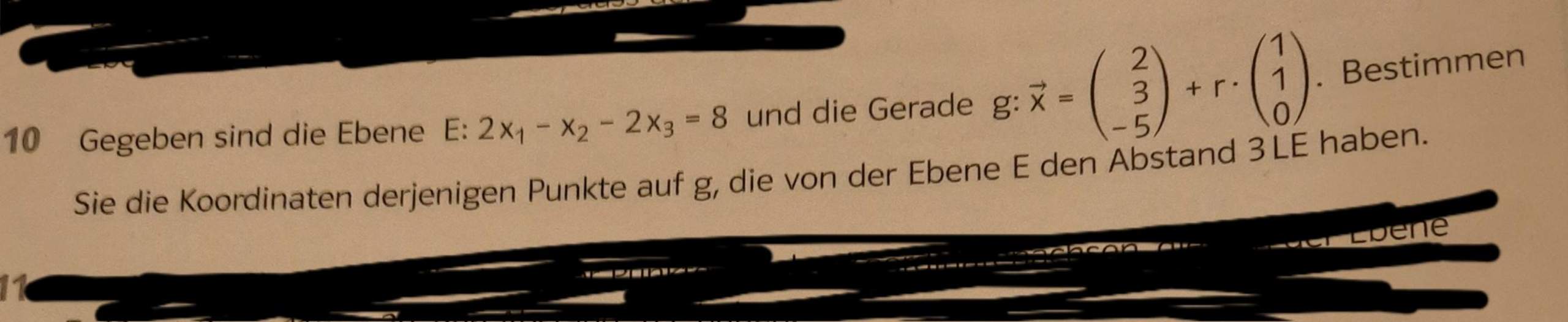 Bestimme die Punkte mit dem Abstand 3 von der Ebenen? (rechnen, Funktion, Gleichungen)