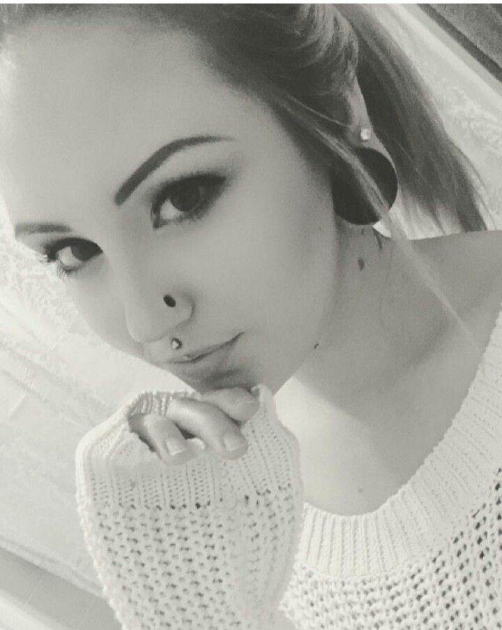 Big Nostril Piercings? (Piercing, Nase, Piercer)