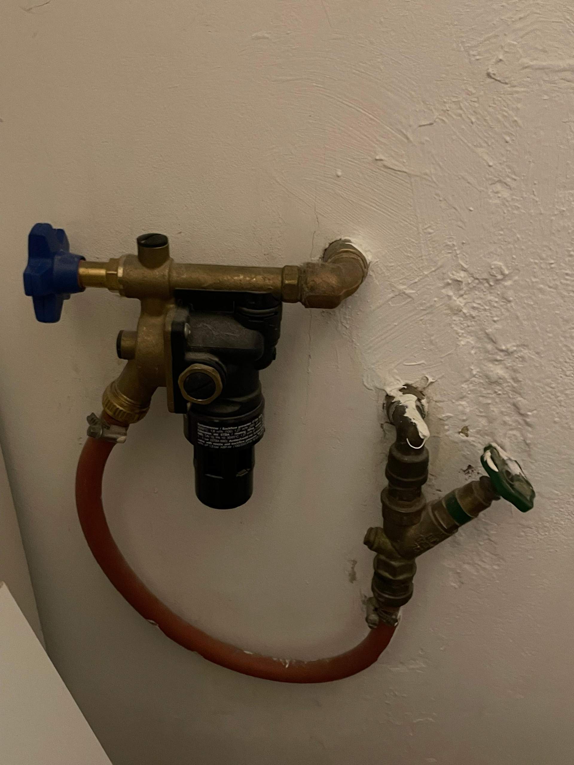 Boiler ohne KFE Hahn auffüllen? KFE Hahn finden? (Heizung, Warmwasser, Gastherme)