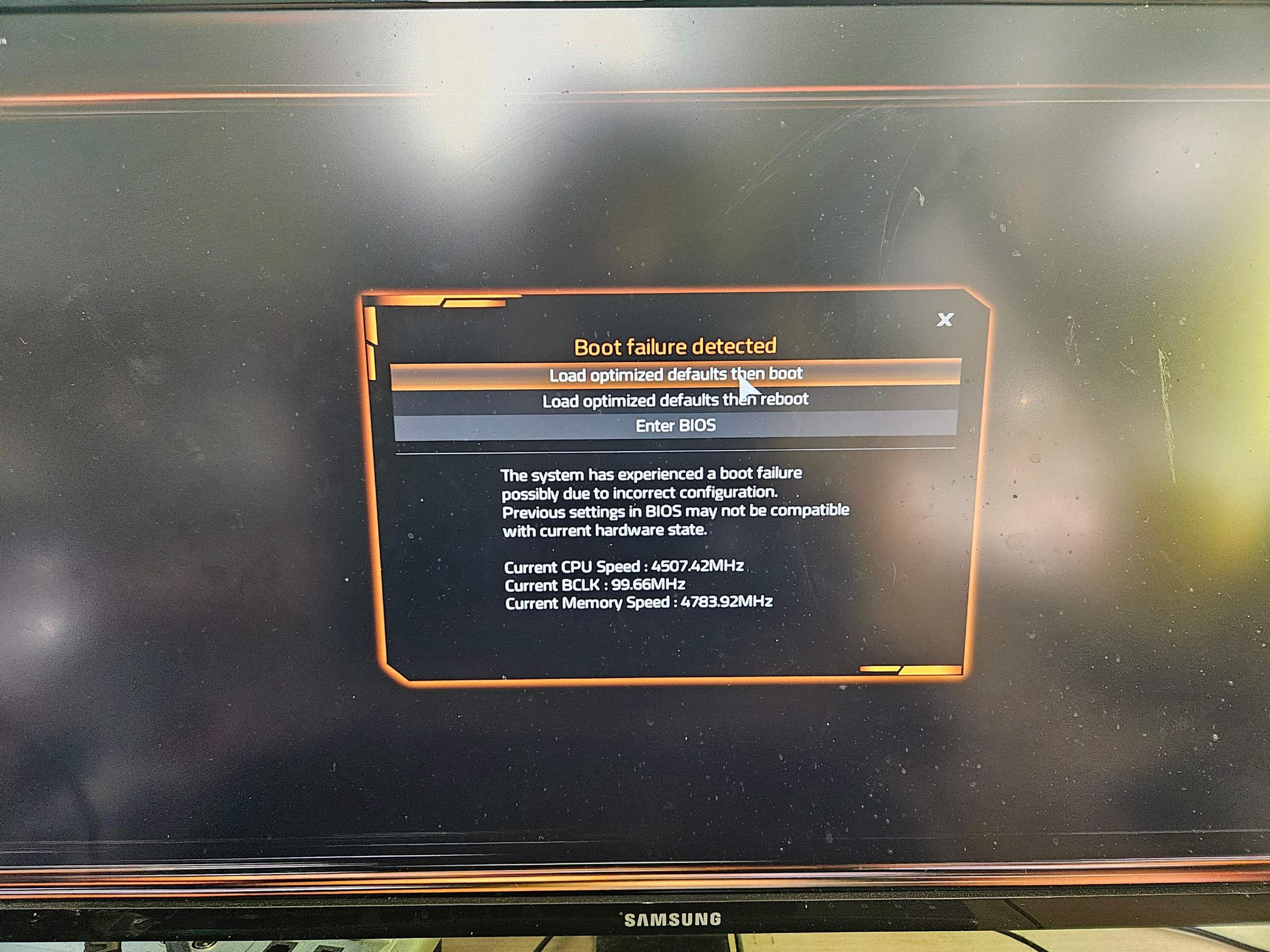 Boot Failure Detected bei neuem Mainboard? (Gaming PC, CPU, Prozessor)