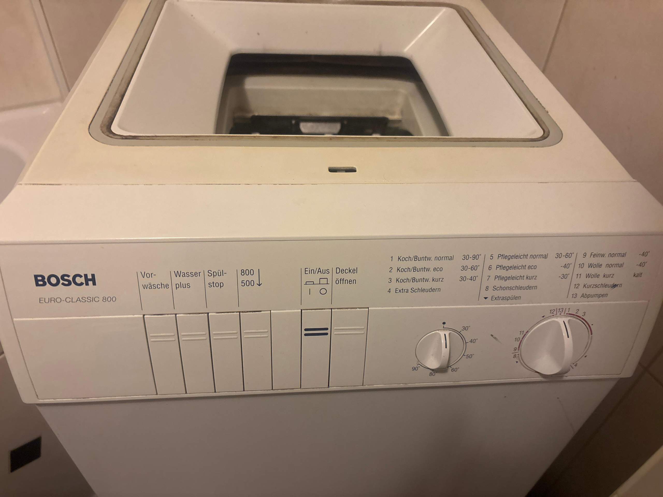 Bosch Euro-Classic 800 wie bekomm ich meine Wäsche da raus? (Reparatur ...