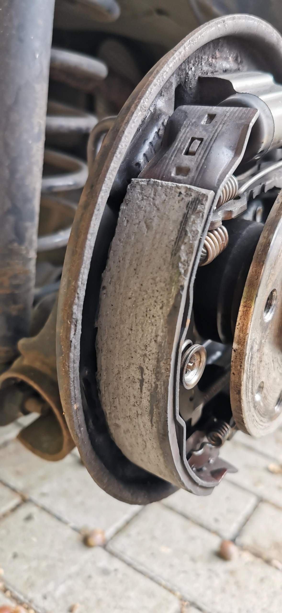 Auto Bremst Nicht Richtig