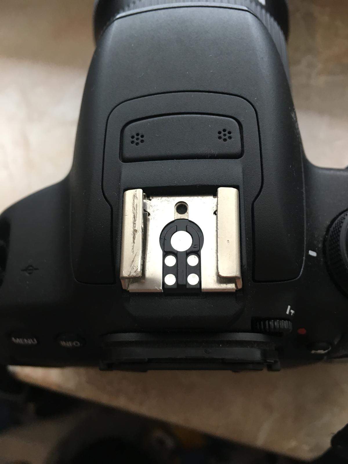 Canon EOS 700D Blitzschuh noch verwendbar? (Computer, Technik, Spiele ...