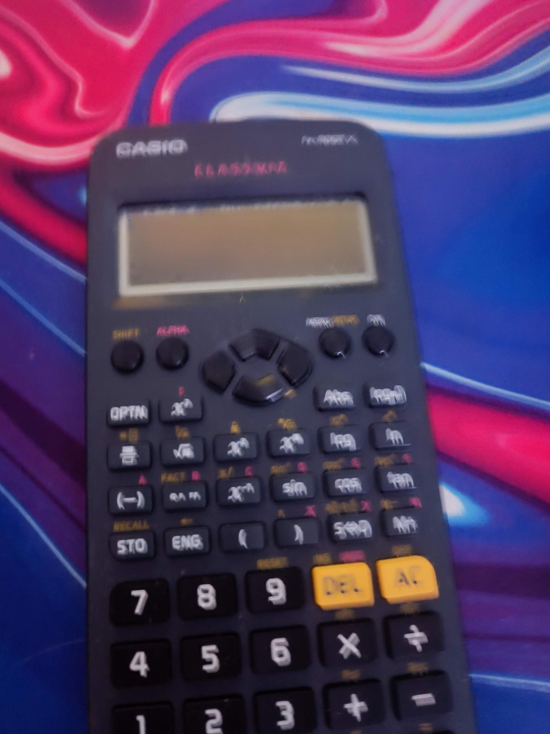 Casio fx-83GT X Taschenrechner Schwarzer Bildschirm? (rechnen, Funktion ...