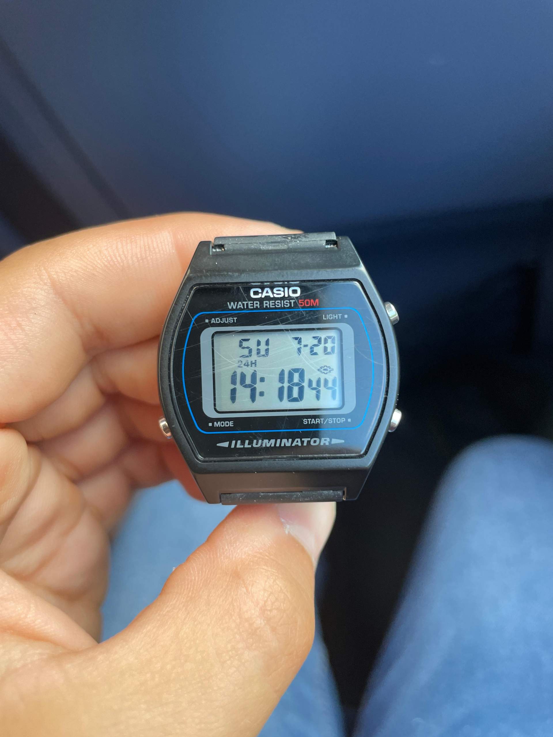Casio W202 komisches Symbol? (Uhr)