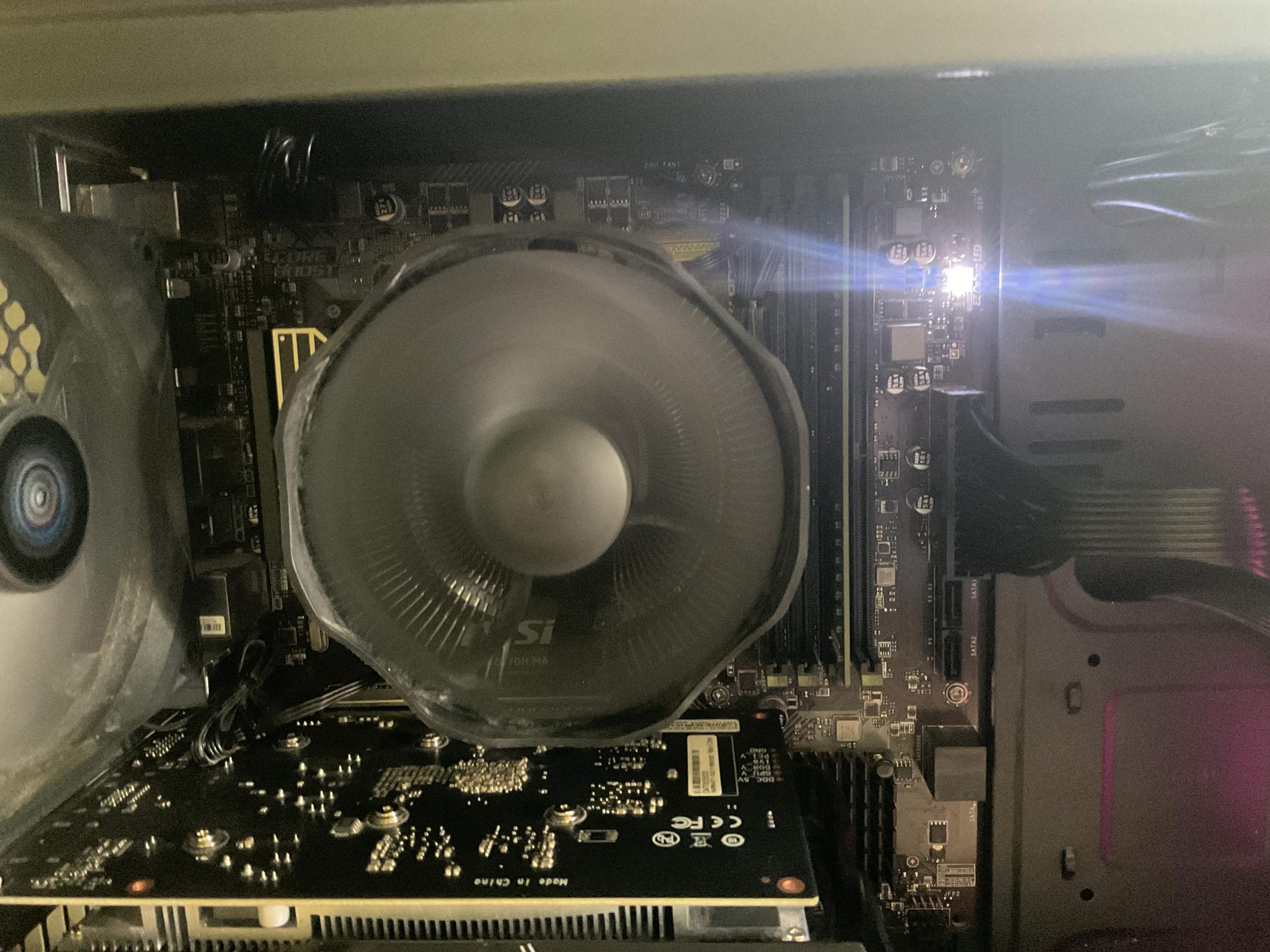 Computer startet aber kein Bild. 2 Debug Lichter.Was machen? (CPU ...