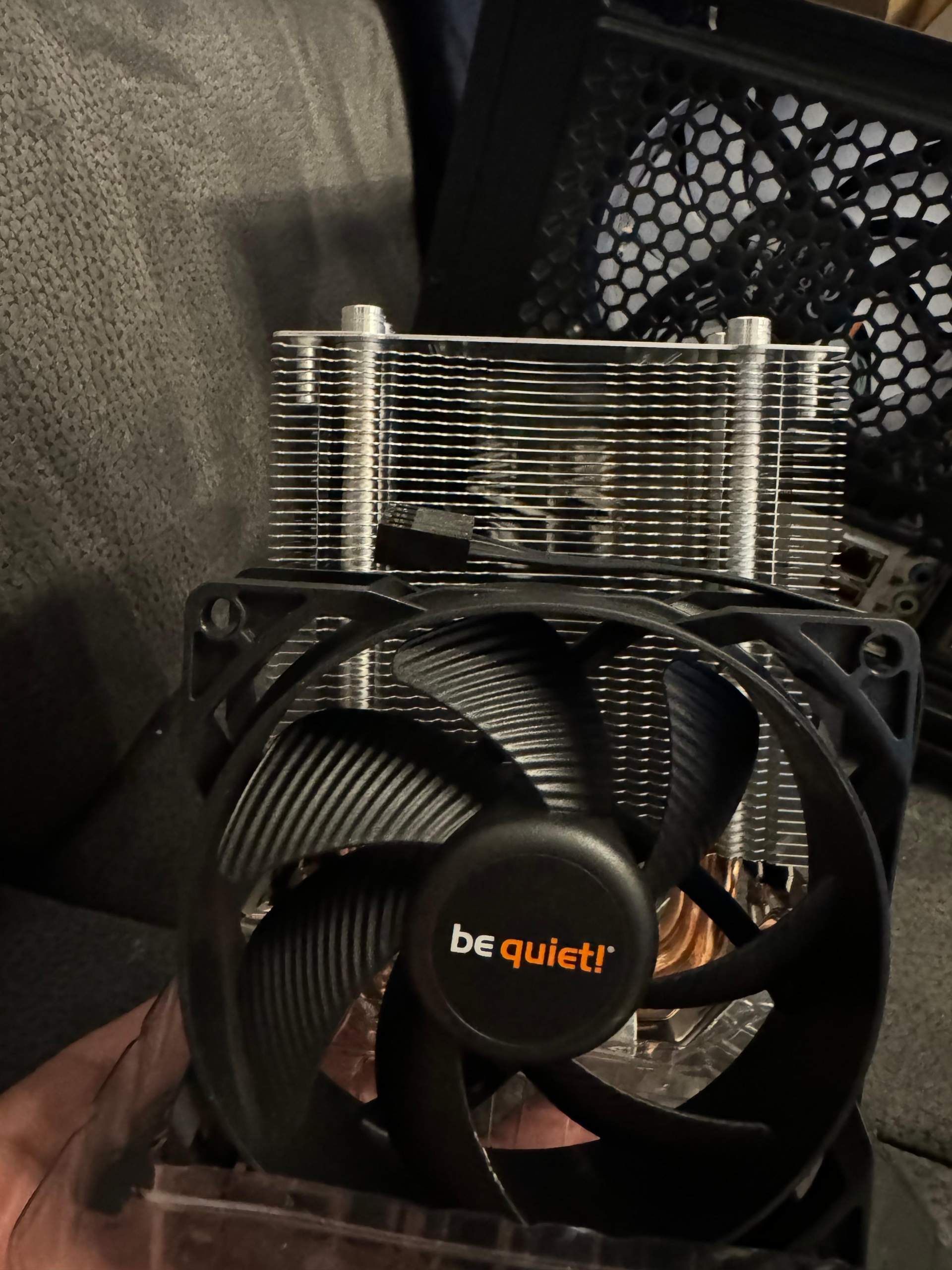 CPU kühler einbauen? (Gaming PC, CPU-Kühler)