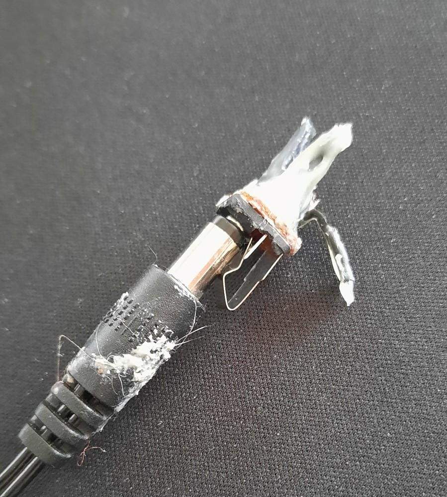 Crosstrainer 3poliges Kabel gerissen, was tun? (Elektrik)