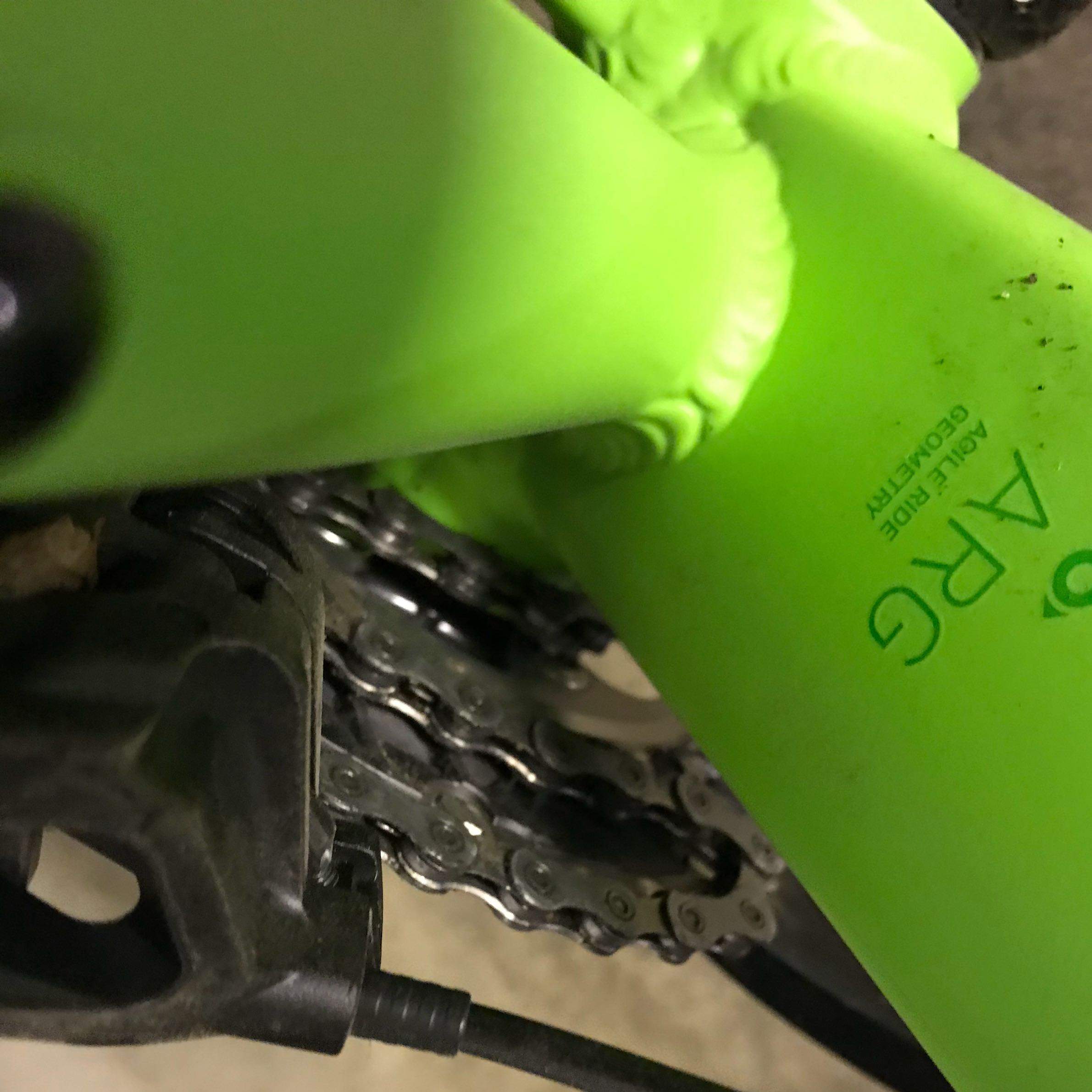 Cube Reaction, Fahrradkette runtergesprungen, wie kriege ich sie wieder ...