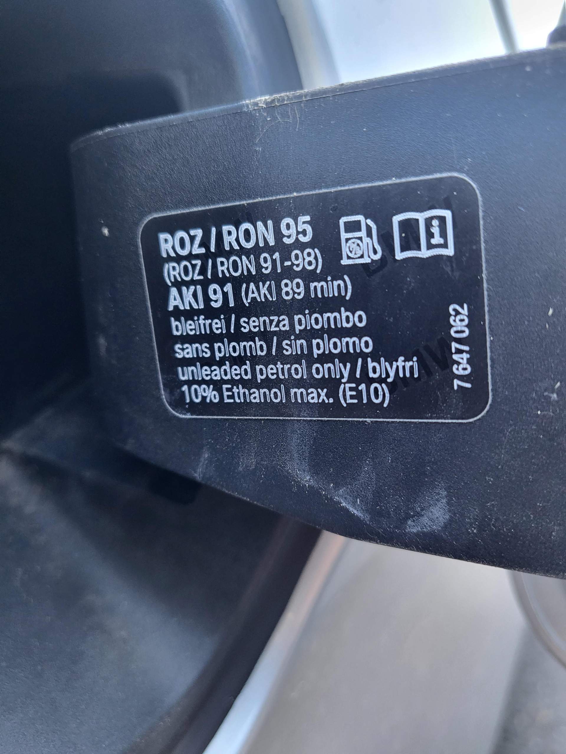Darf Ich E10 Tanken Motor Benzin