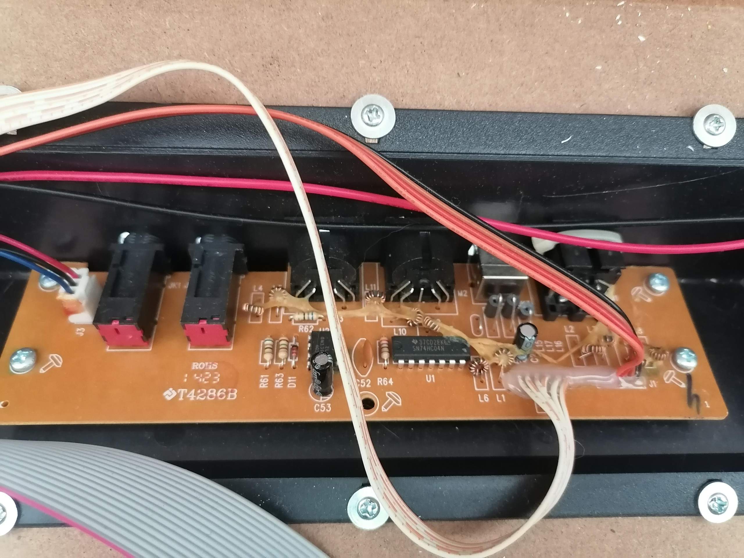 Das von "Thomann digital Piano DT-50" reparieren? (Reparatur, Elektrik ...