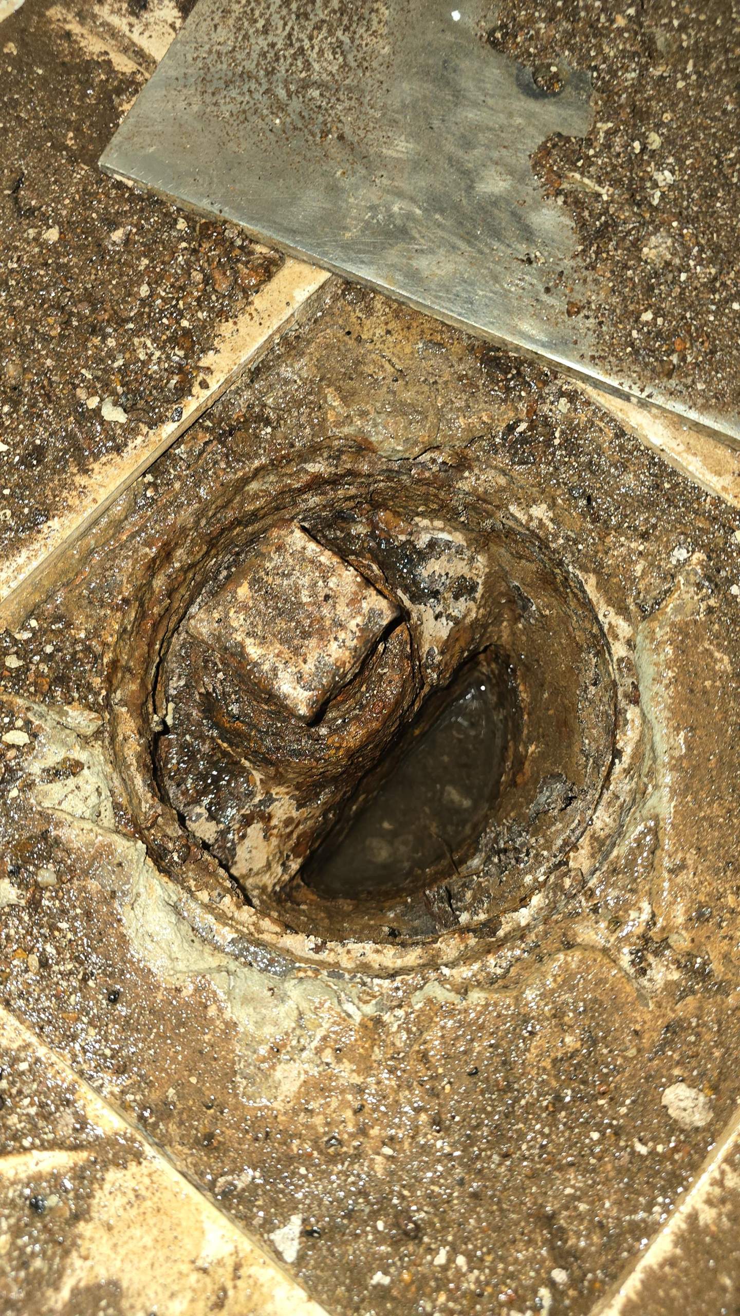 DDR abfluss Funktionsweise? (Wasser, Haushalt, Reparatur)