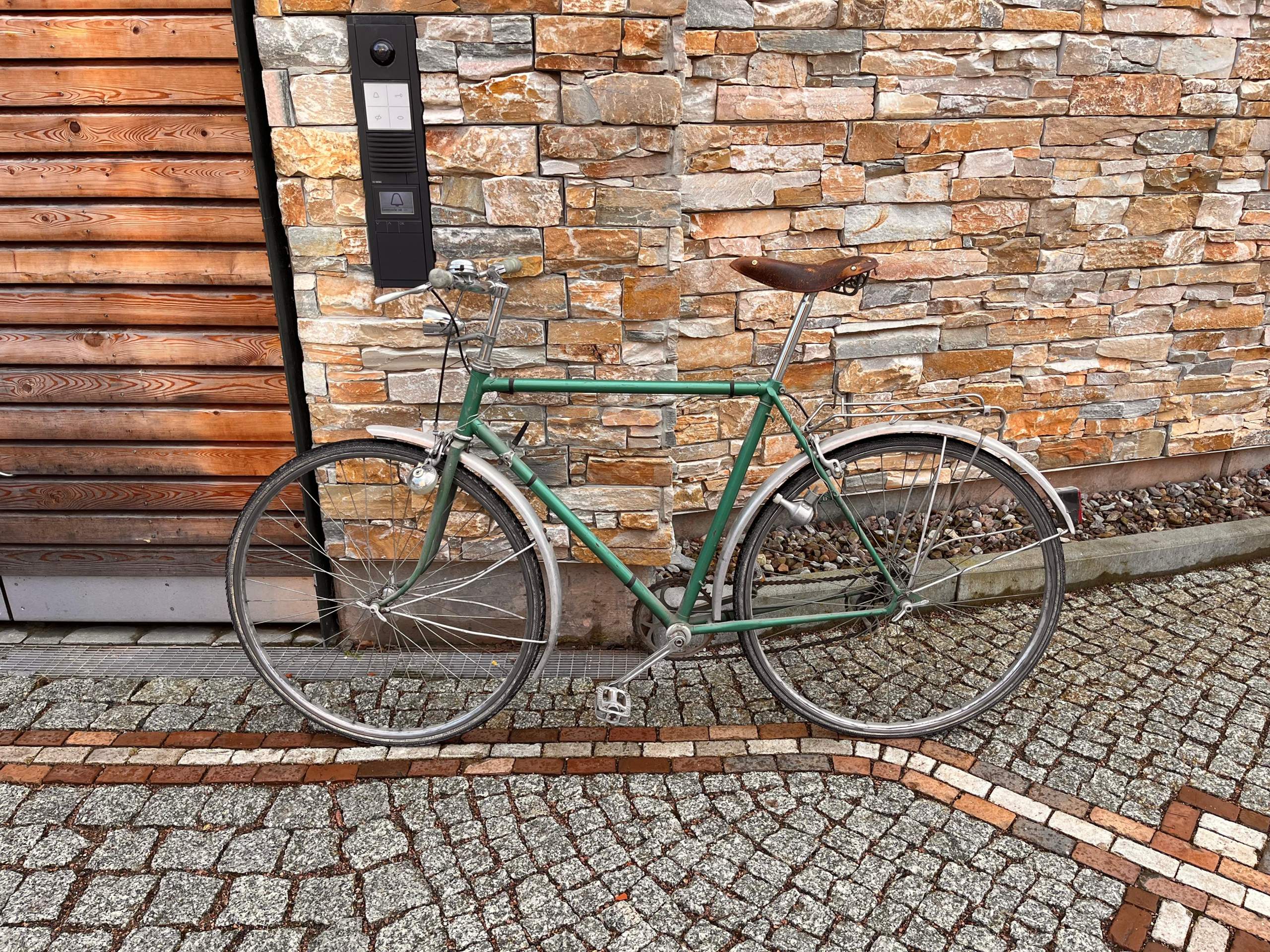DDR Fahrrad? (Antiquitäten)