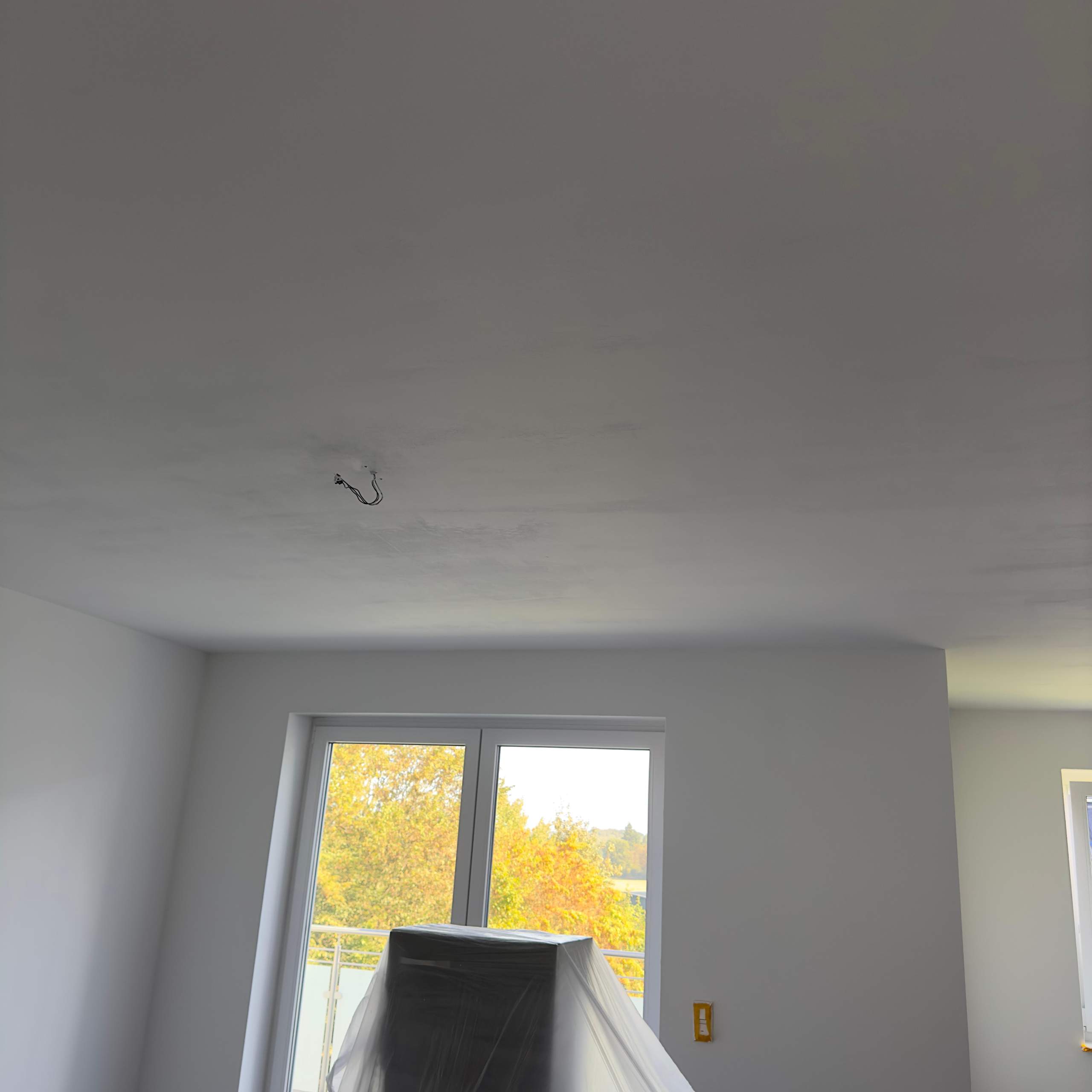 Decke gestrichen streifig, wie retten? (Umzug, Flecken, heimwerken)