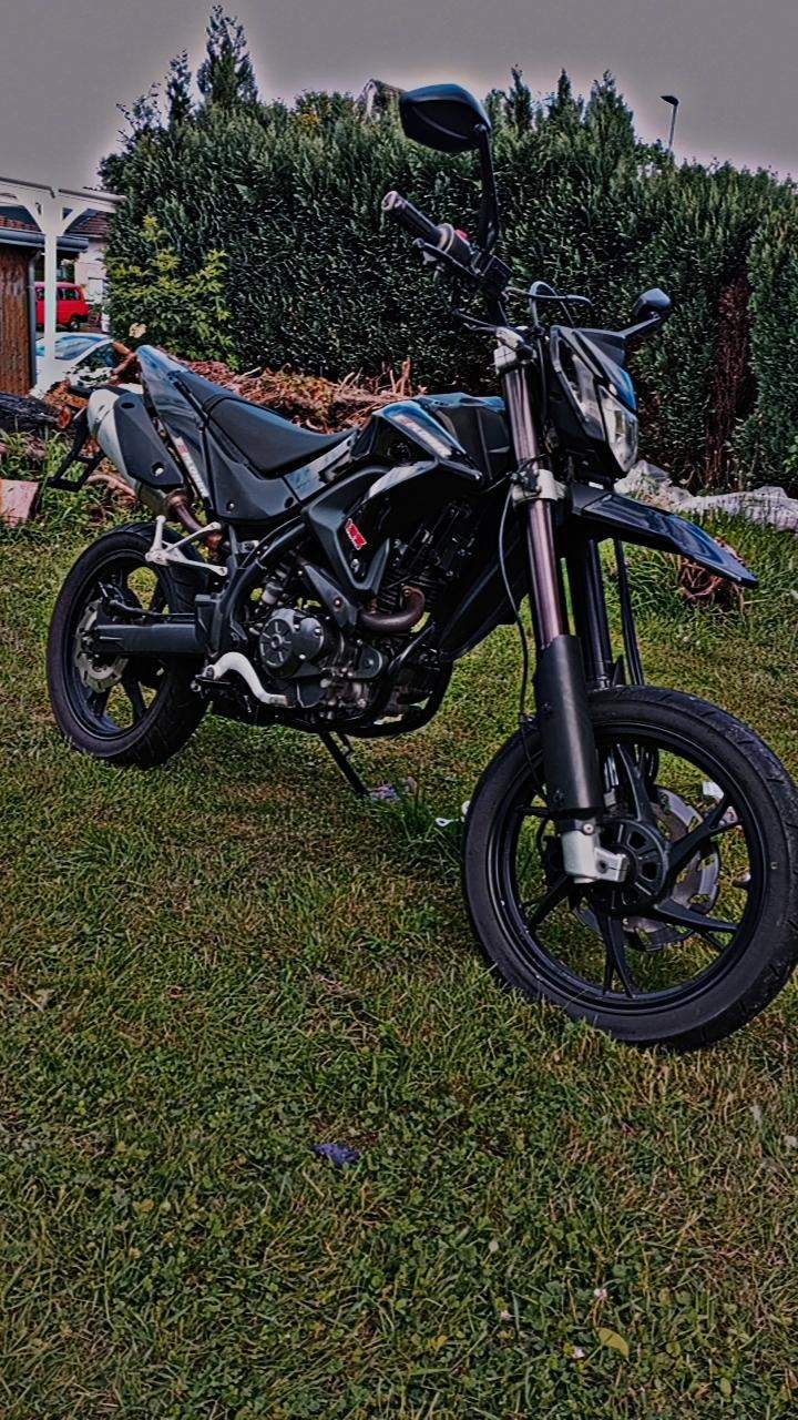 Dekor für Explorer Gravity 125? (125ccm, Dekoration, Supermoto)