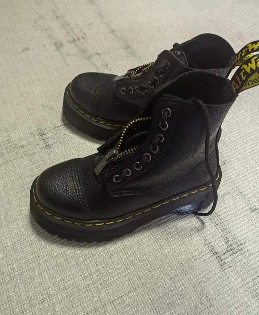 Doc Martens Sinclair FAKE Vinted? (Fashion, Dr Martens Stiefel)