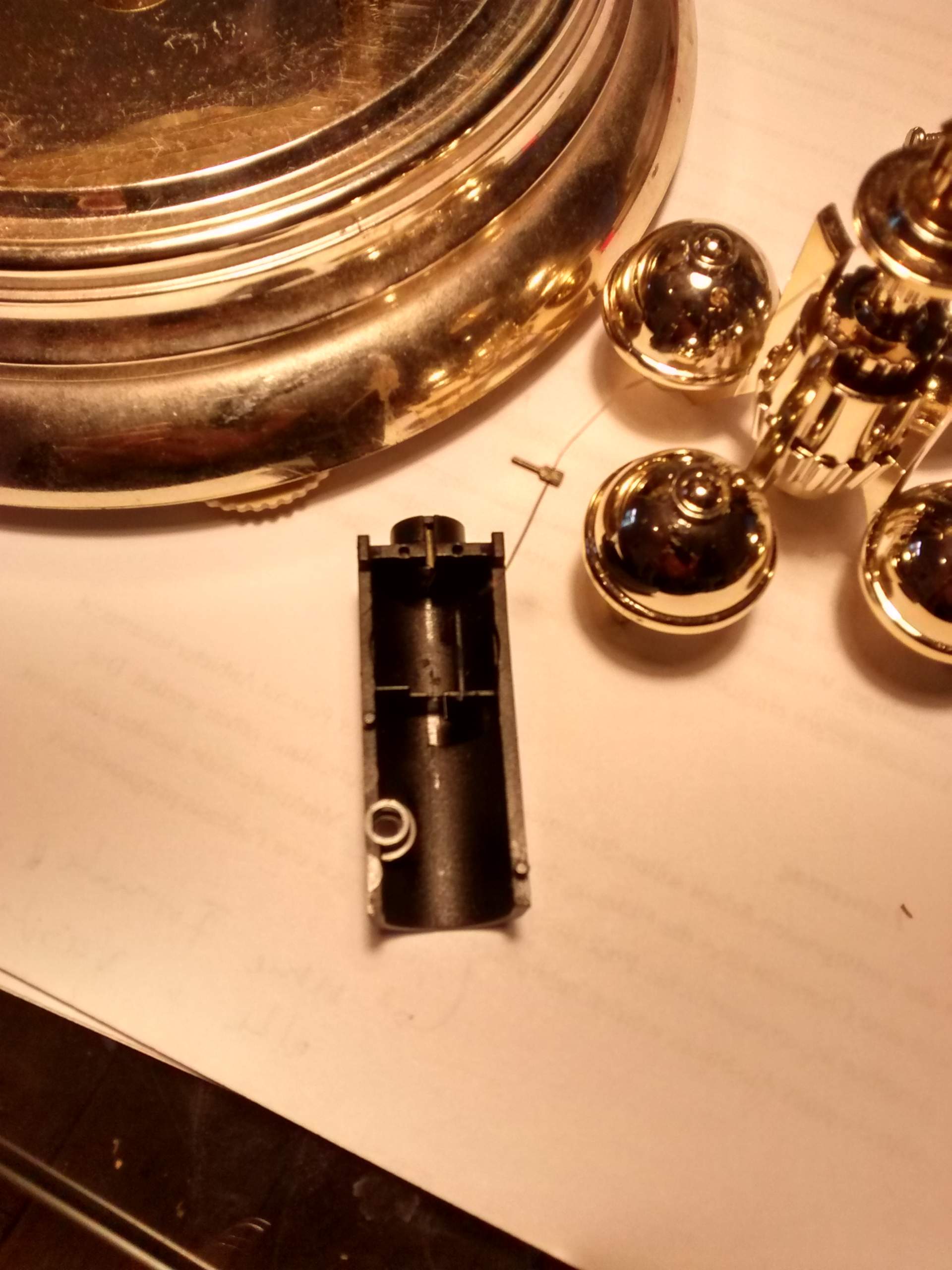 Drehpendeluhr Trenkle, Pendel schwingt nicht? (Computer, Technik, Technologie)