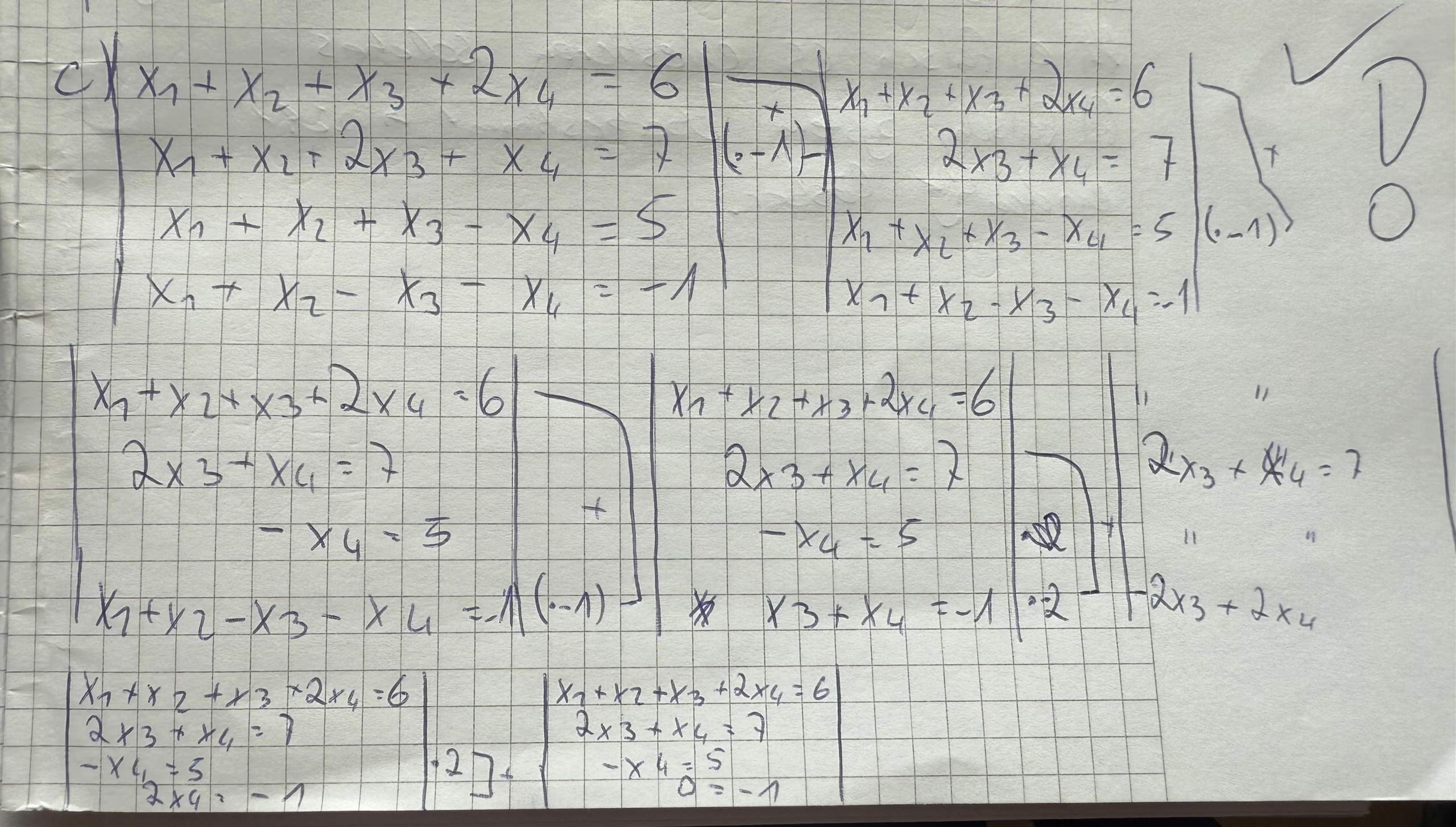Dreiecksform, Matrix, Gleichungssysteme -> Wo ist mein Fehler und ist ...