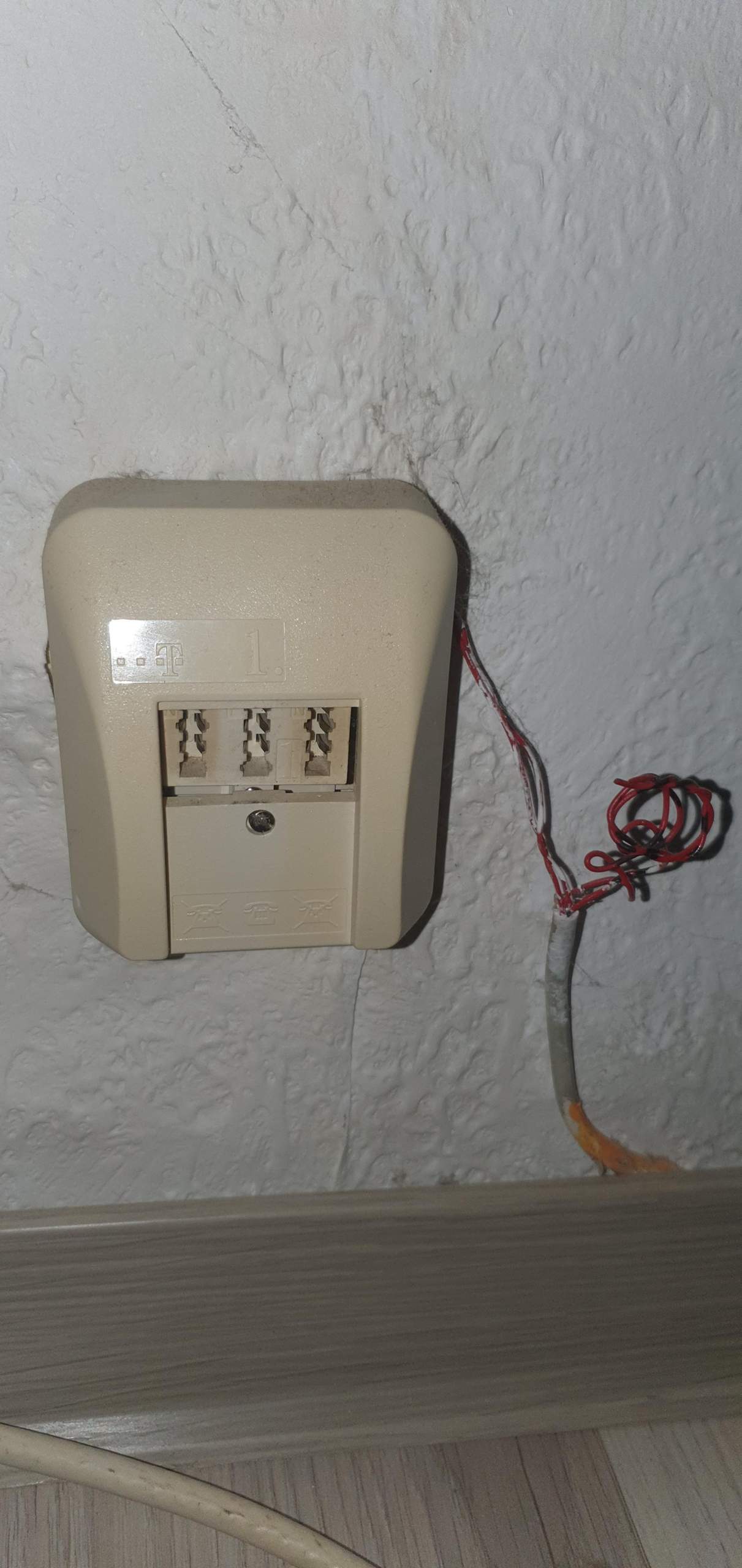 DSL Dose Kapput? (Technik, Internet, Strom)