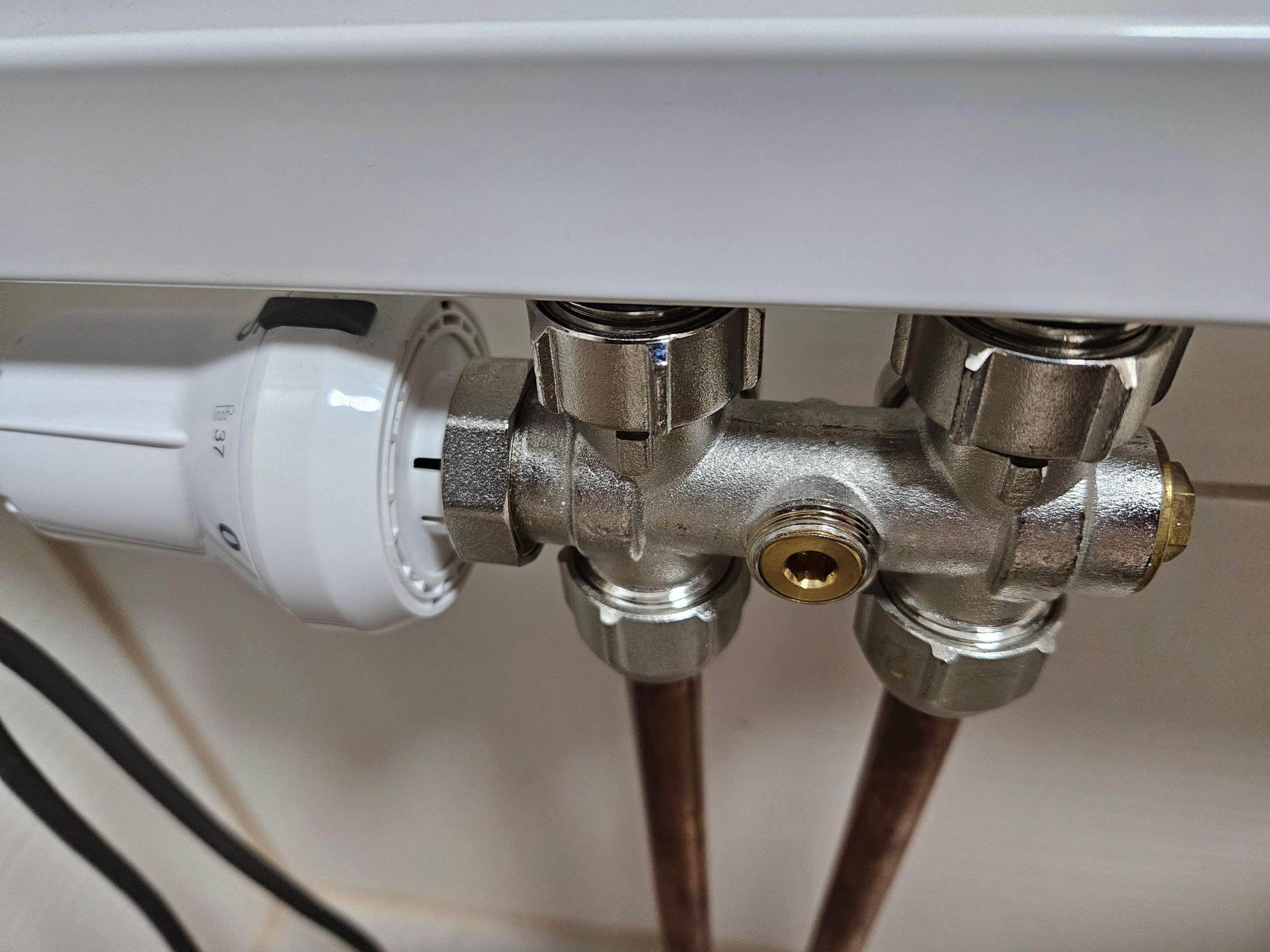 Einrohr Heizkörper ventil? (Heizung, Wärme, Sanitär)