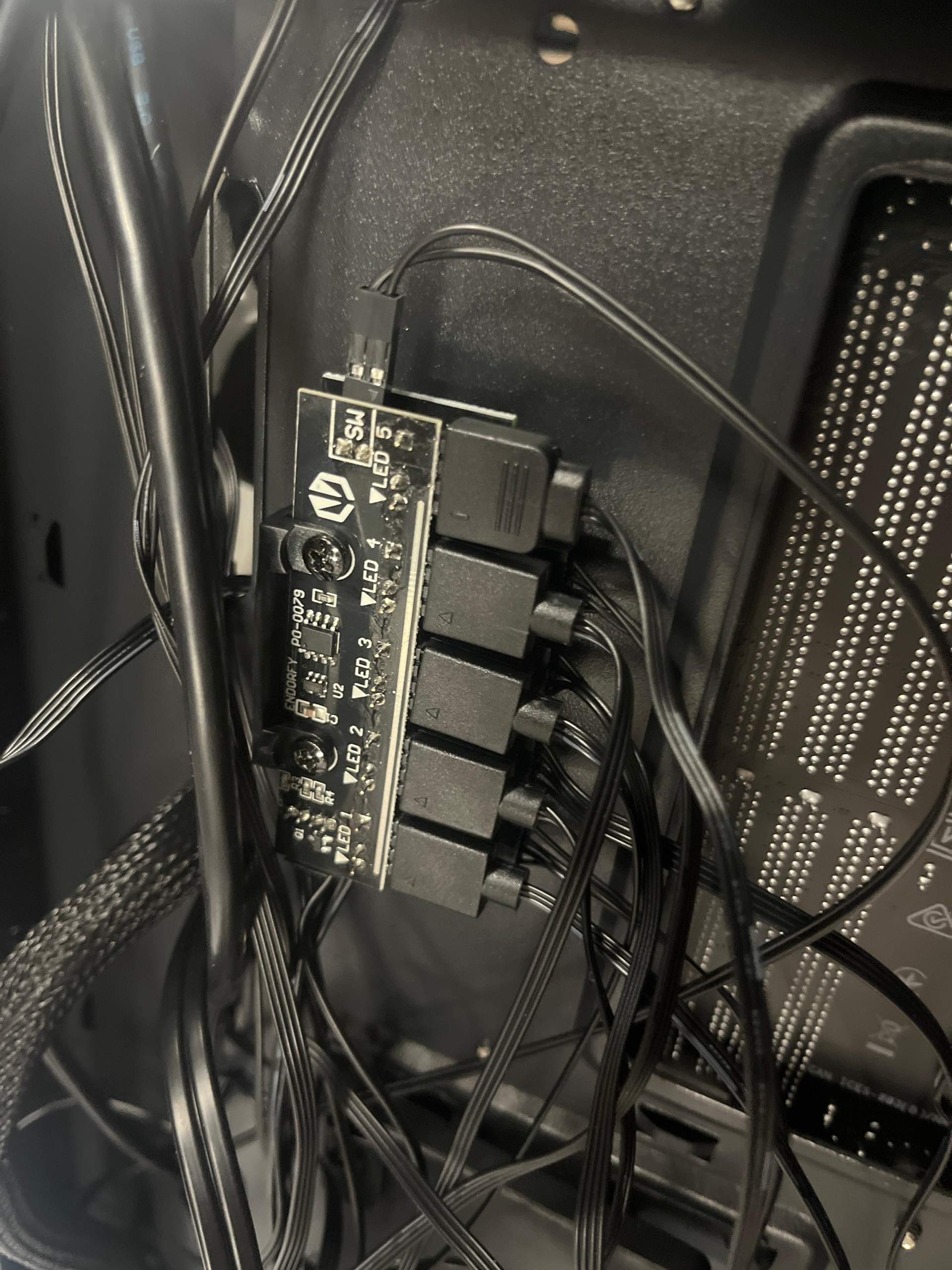 Endorfy signum 300 Argbg? (Lüftersteuerung)