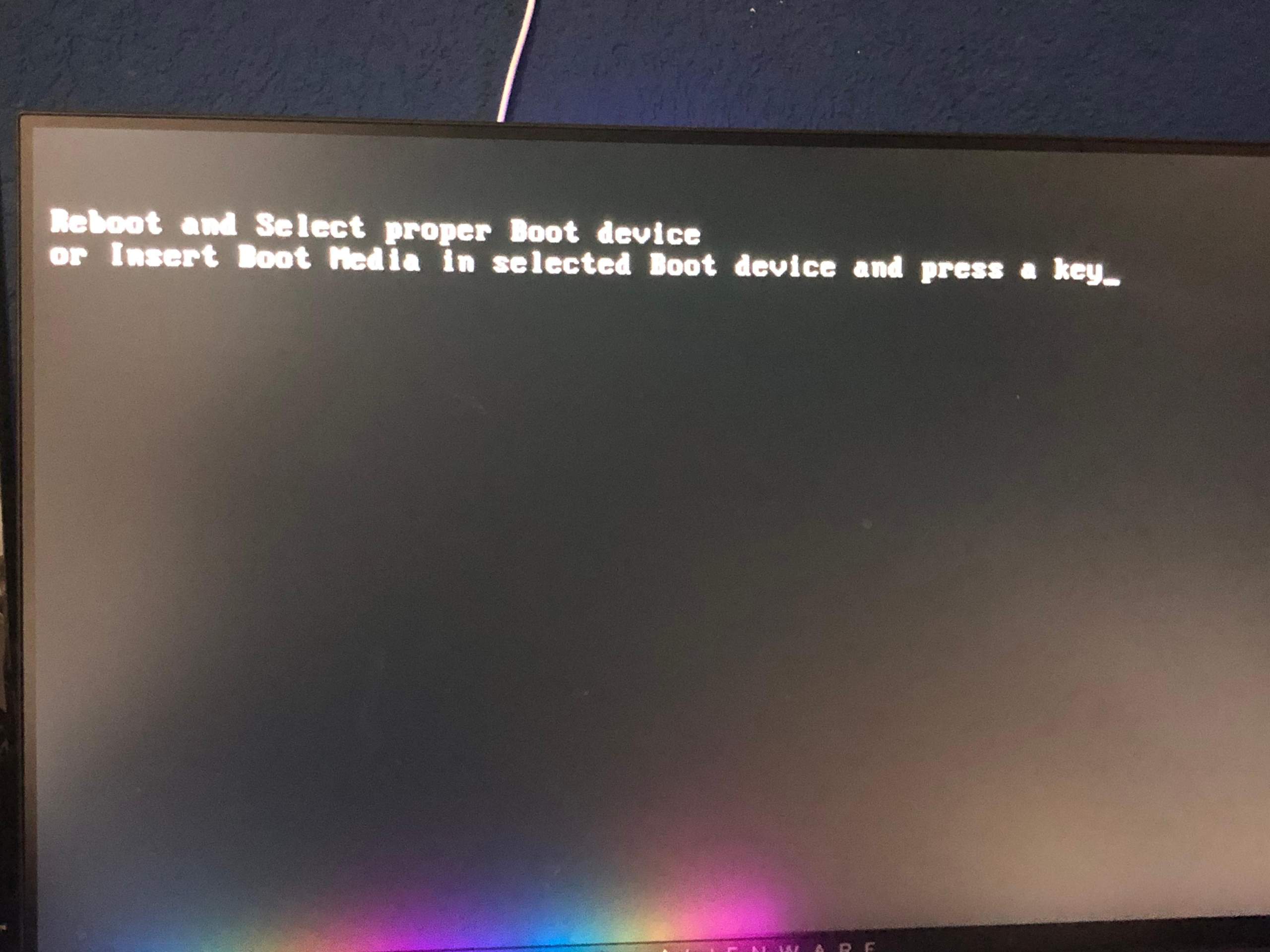 Fehlercode: Reboot and select proper boot device. Was tun? (BIOS)