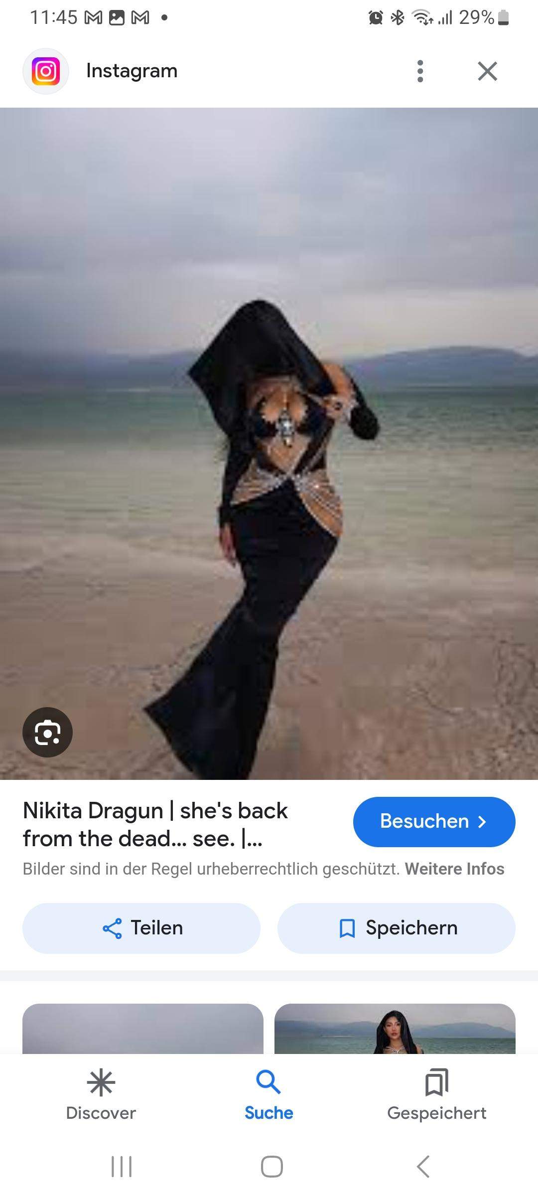 Findet ihr das respektlos gegenüber den hijab? (Kleidung, Religion ...