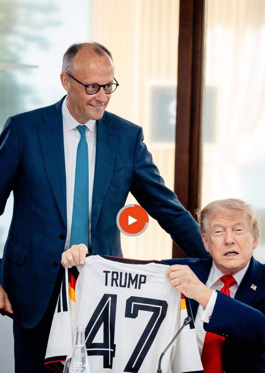 Findet ihr das Trikot Geschenk an Trump auch gelungen? (Donald Trump, Merz)