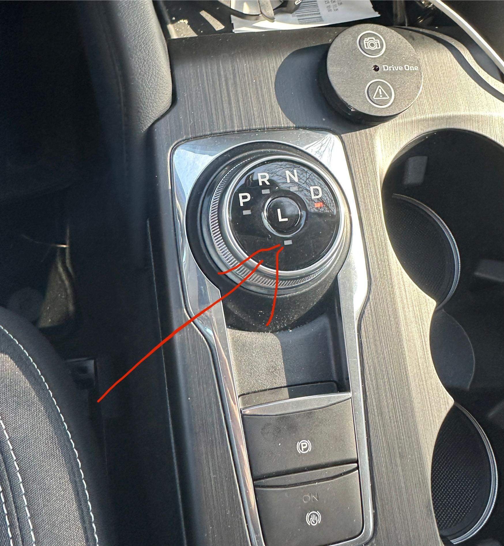 Ford Kuga 2025 Automatik - was macht am Drehknopf das L? (Autokauf, Automatikgetriebe)