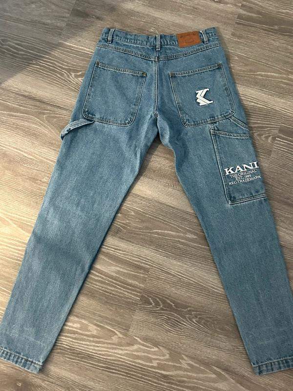 Frage zu Jeans von Karl Kani? (Liebe und Beziehung, Mädchen, Frauen)
